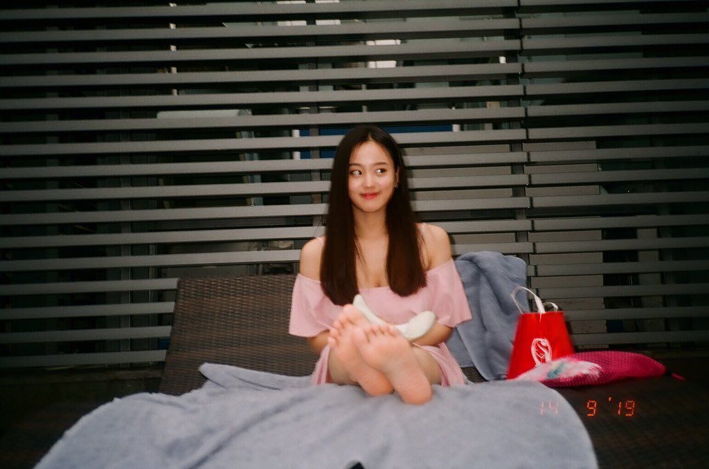 The Ark - Jane | Scrolller