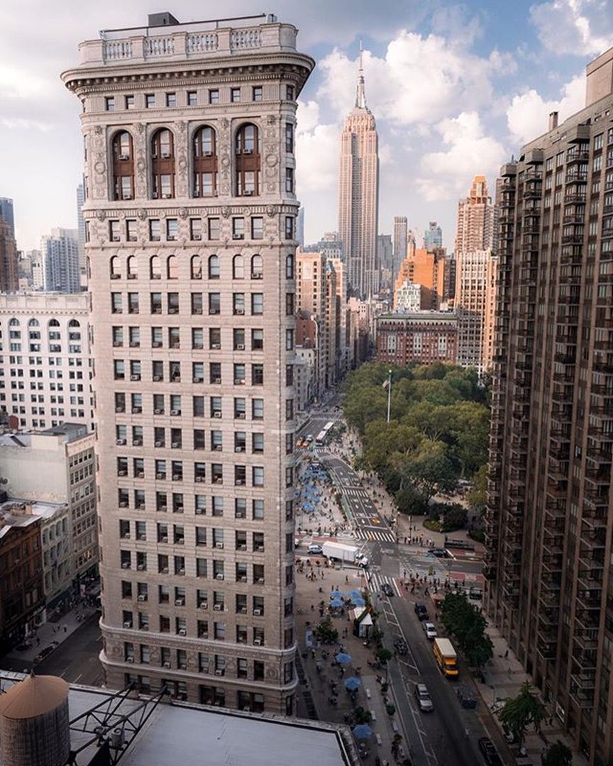 The back side of the Flatiron Building | Scrolller