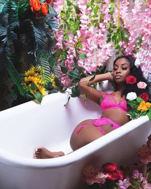 the baddest afro latina 🇧🇿 | Scrolller