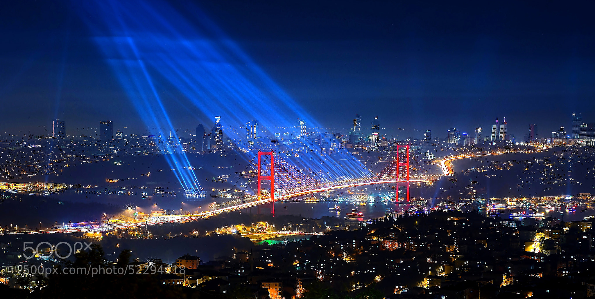 The Bosphorus Bridge, Istanbul | by ömer yücel [2048x1032] | Scrolller