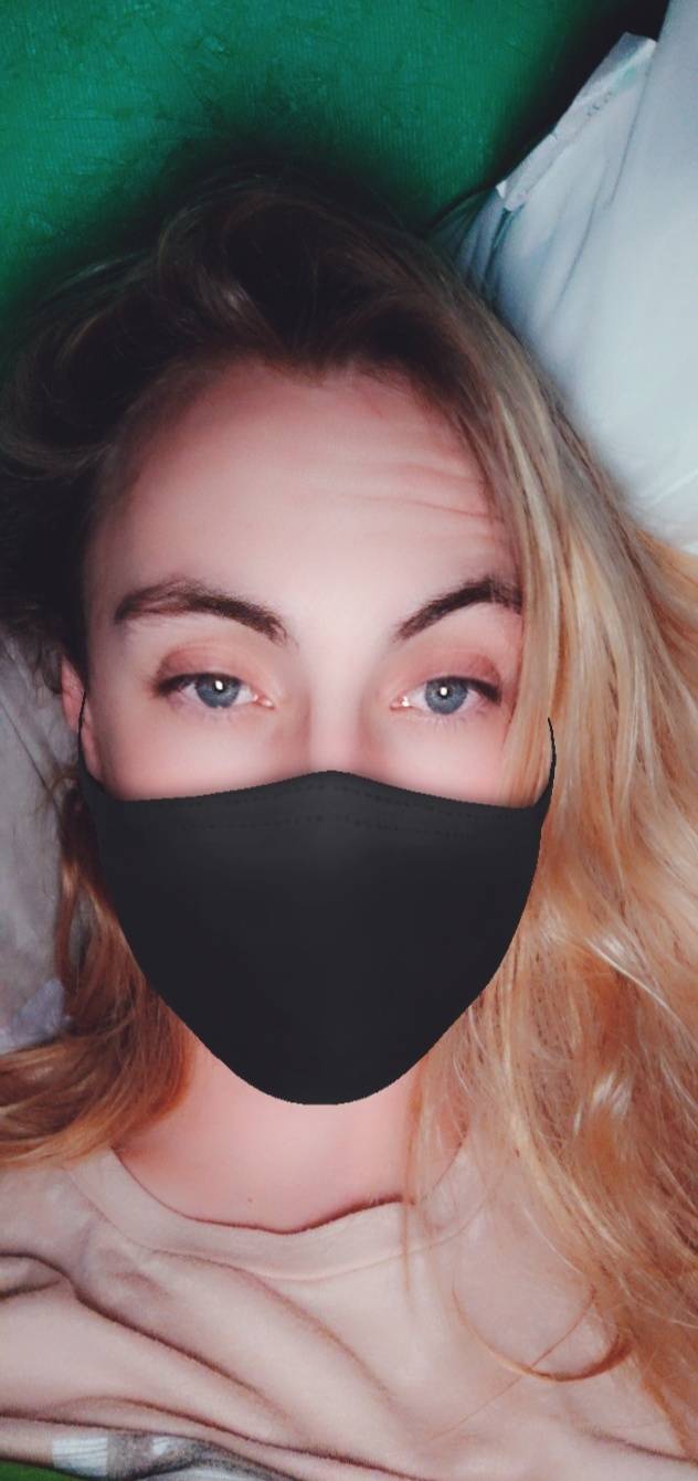 The Boys call me Medusa. Because one stair into theses eyes and they become hard. 💋 | Scrolller