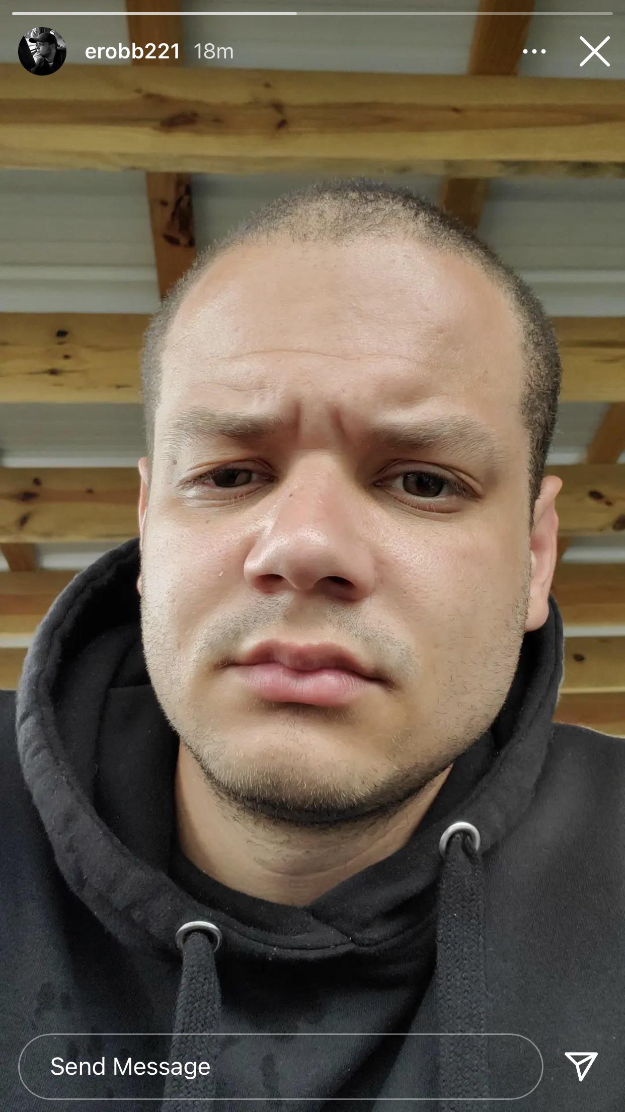 The face of a scammer | Scrolller