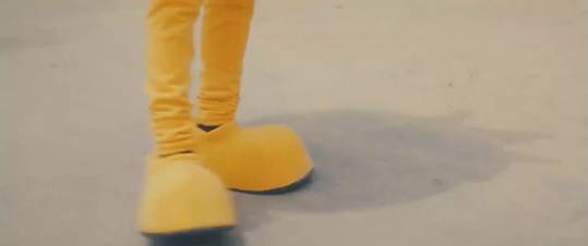 Drop the beat | Scrolller