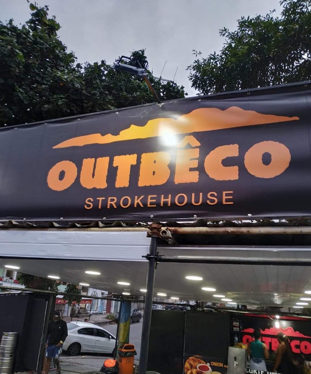 The good ol strokehouse | Scrolller