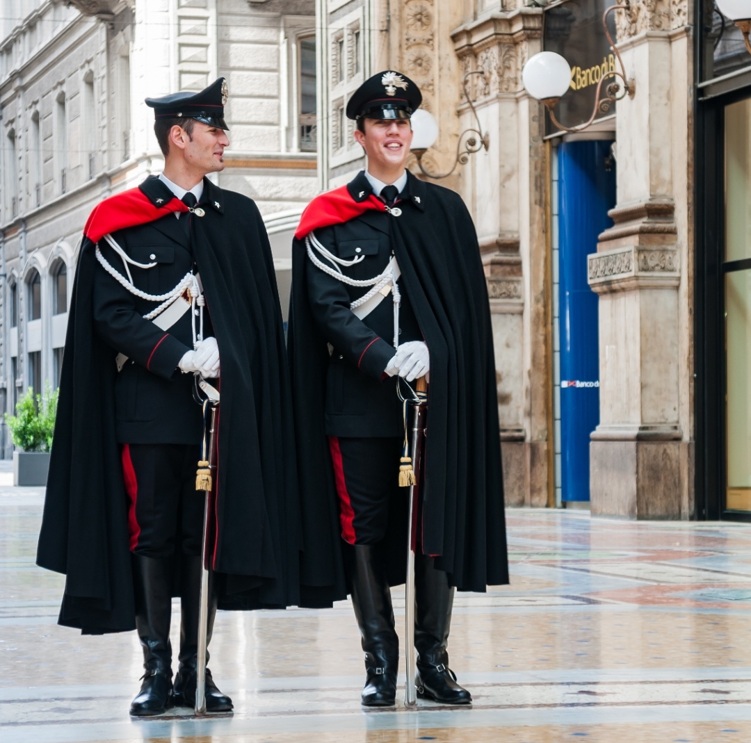 The italian Carabinieri uniform has a real gorgeous cape | Scrolller
