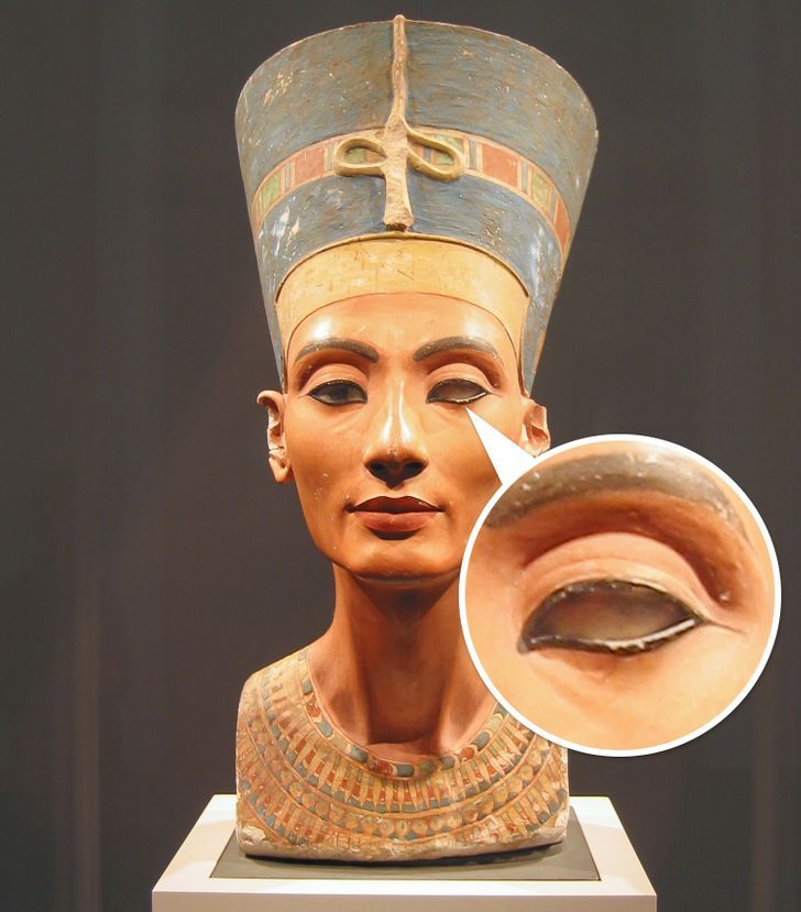 The Nefertiti Bust never had the left eye. | Scrolller