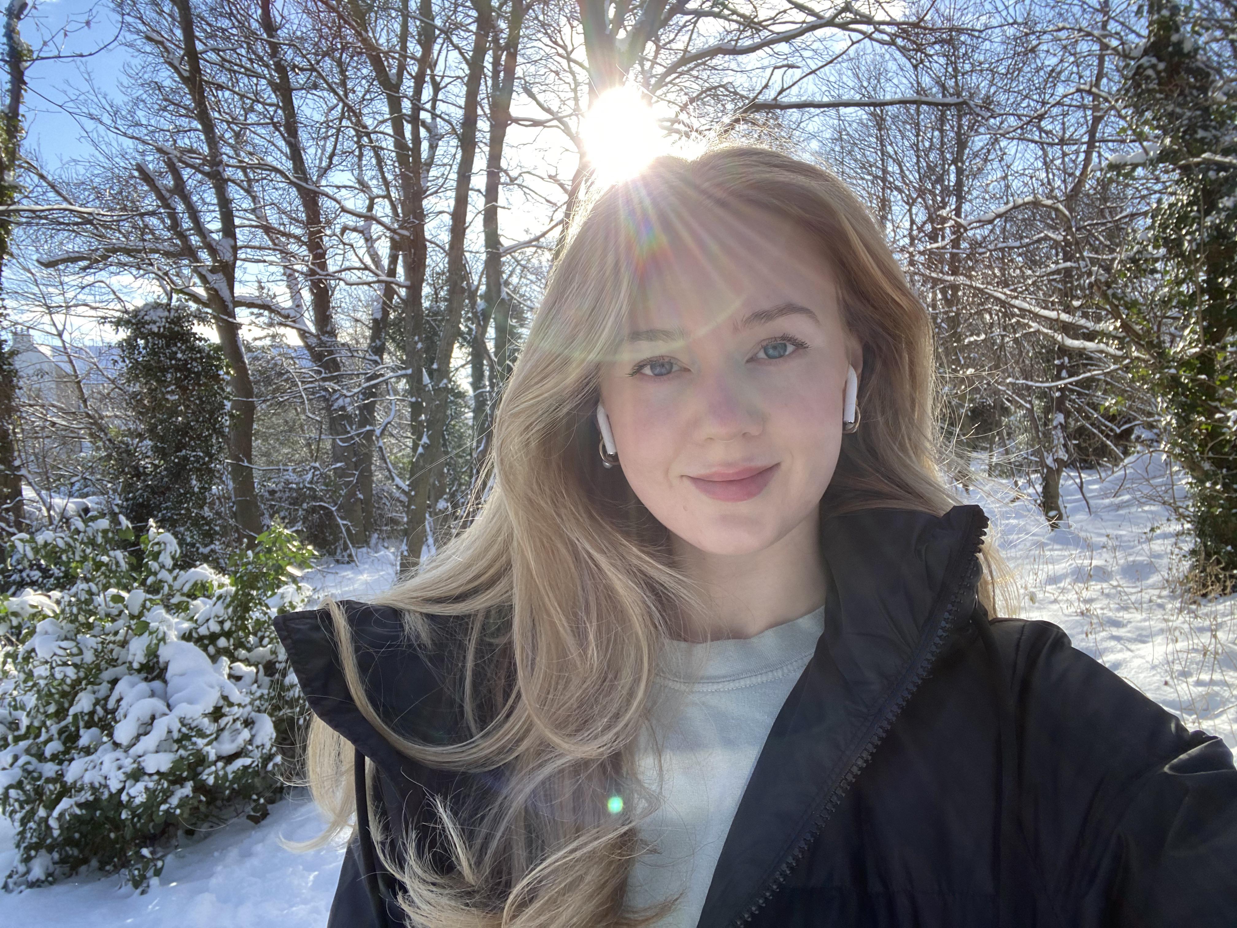 The Snow Really Brings Out My Eye Colour ️ Scrolller