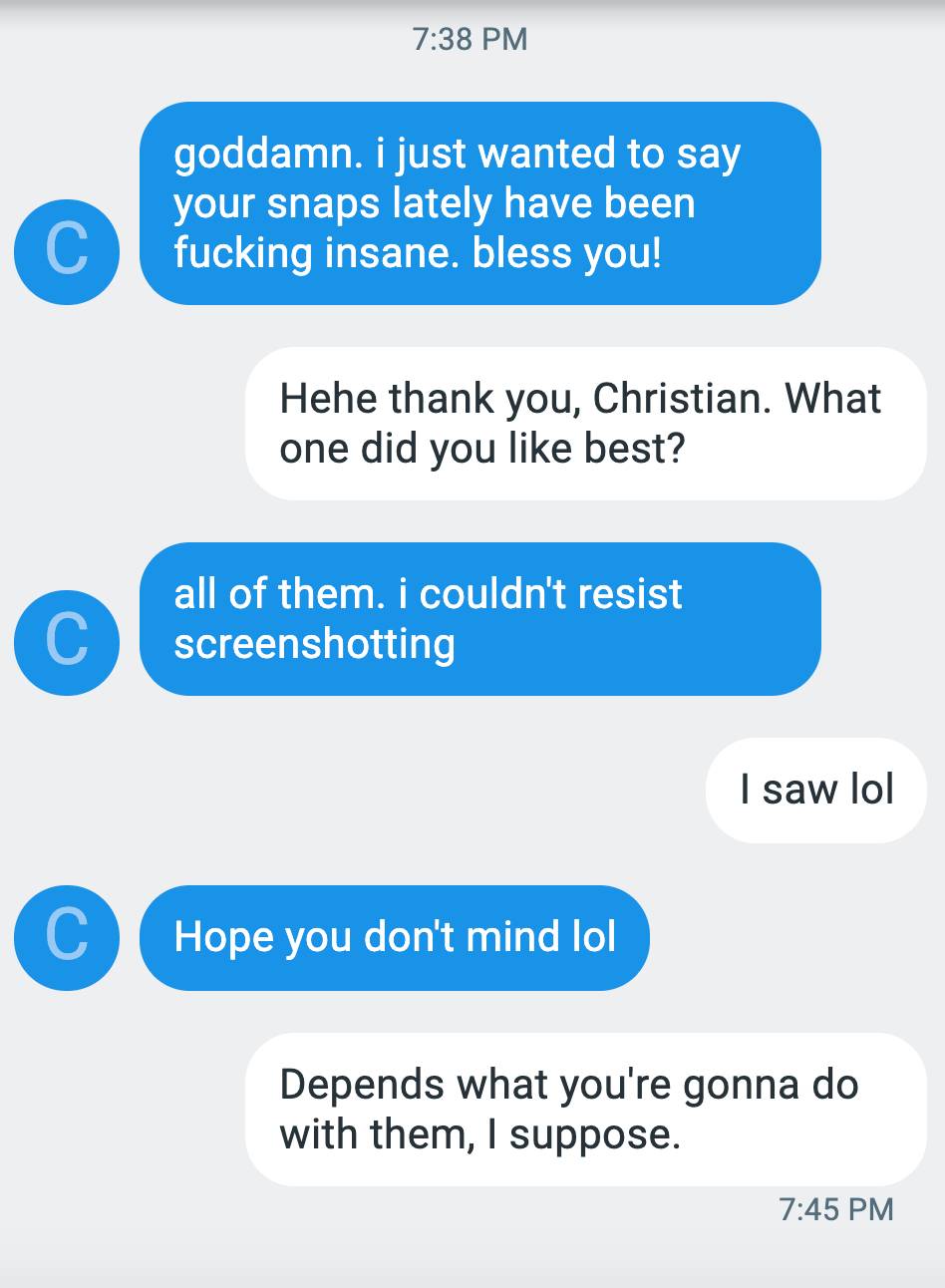 The texts she's been getting | Scrolller