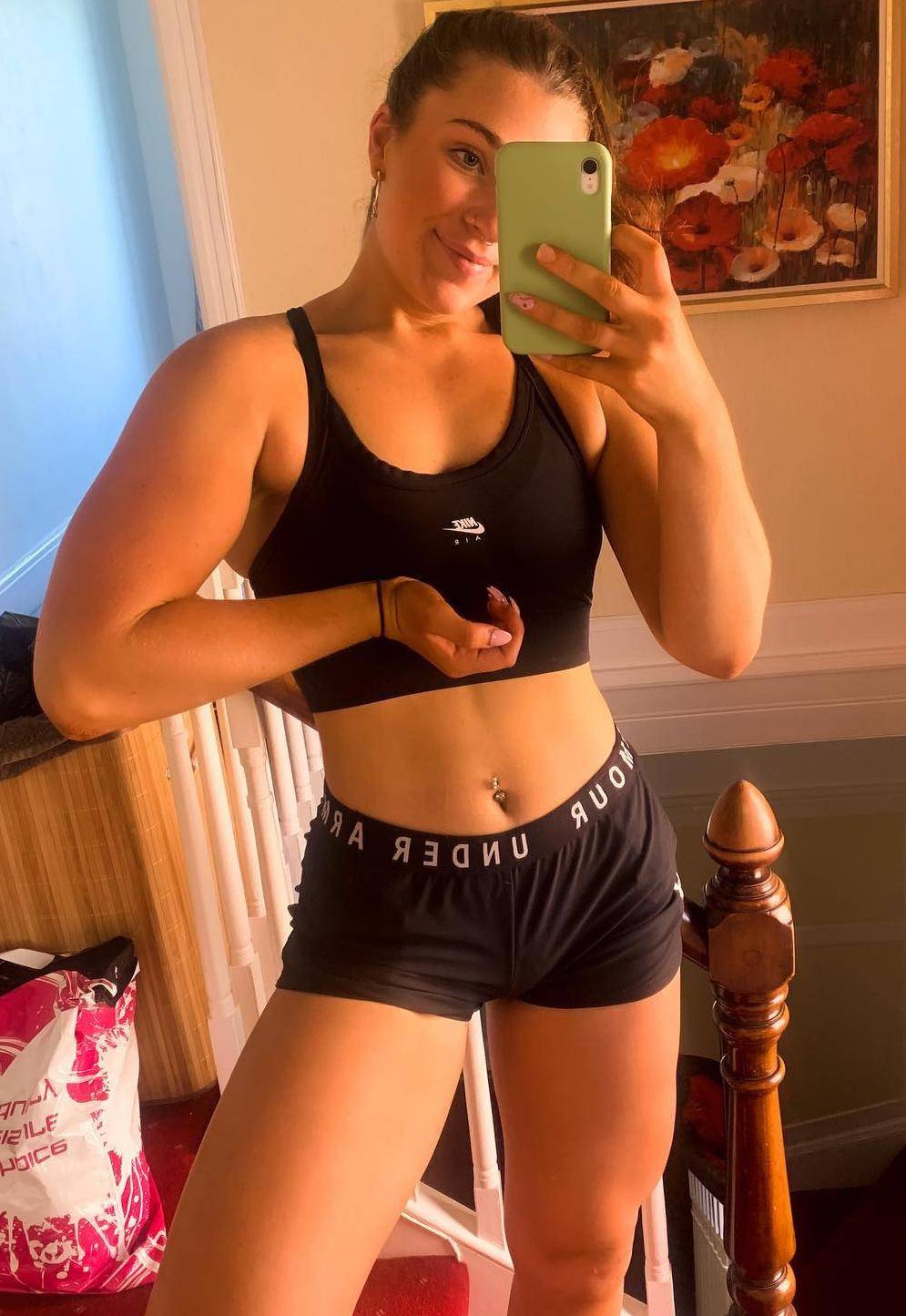 The tuck has malfunctioned | Scrolller