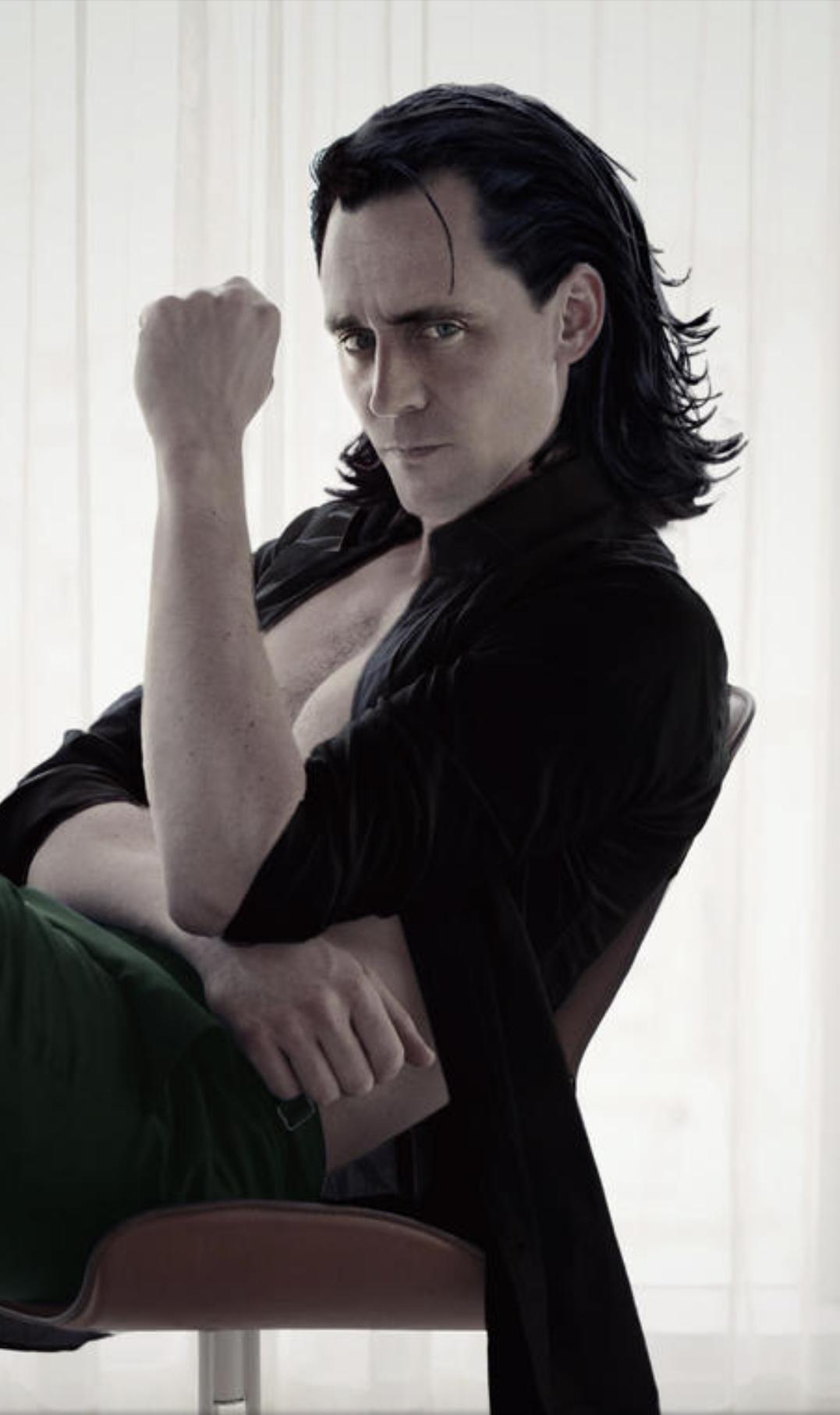 The way I like Tom Hiddleston ♥️ | Scrolller