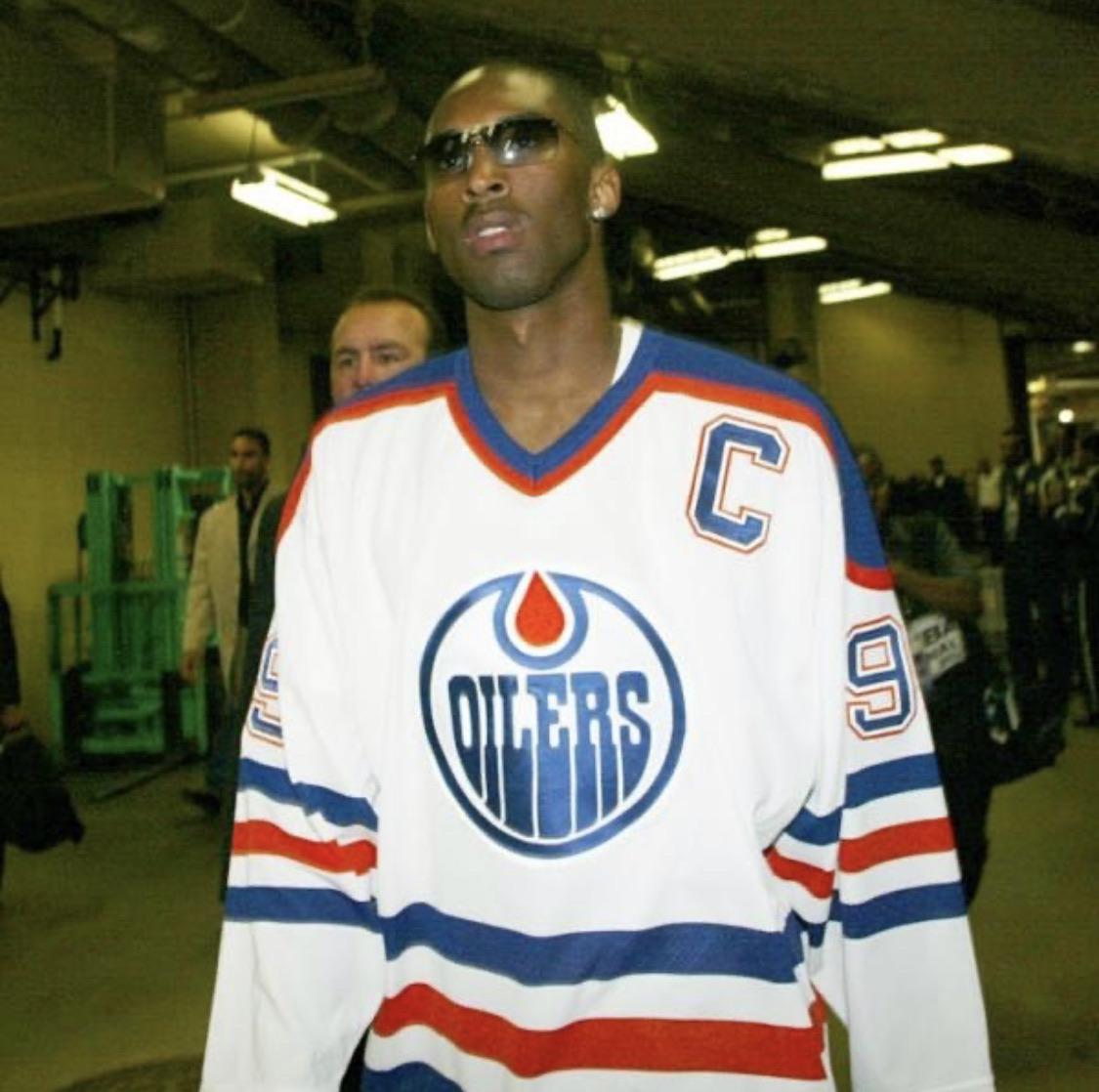 The world lost a legend. RIP Kobe | Scrolller