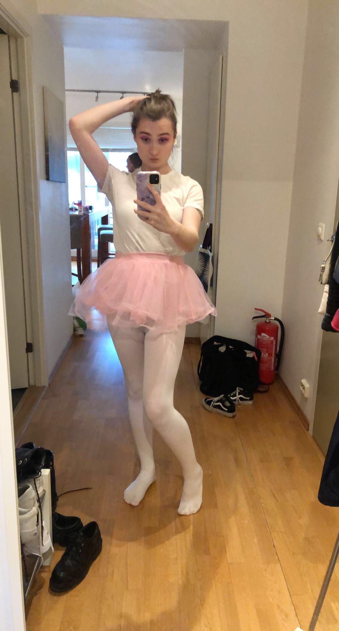 Theres Not Enough Trap Ballerinas Jerk Off To Me If You Agree Scrolller