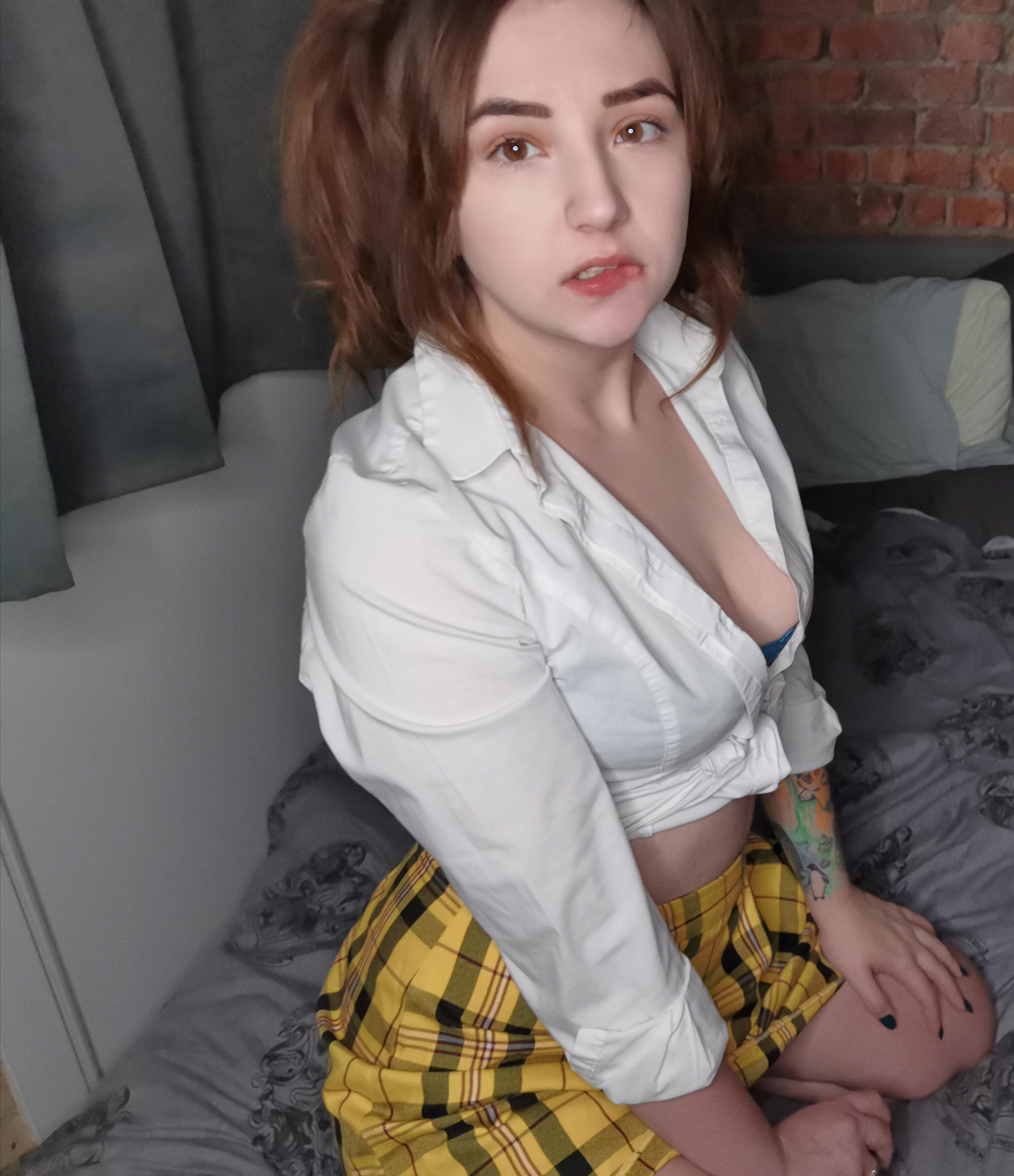 Good morning (over18) | Scrolller