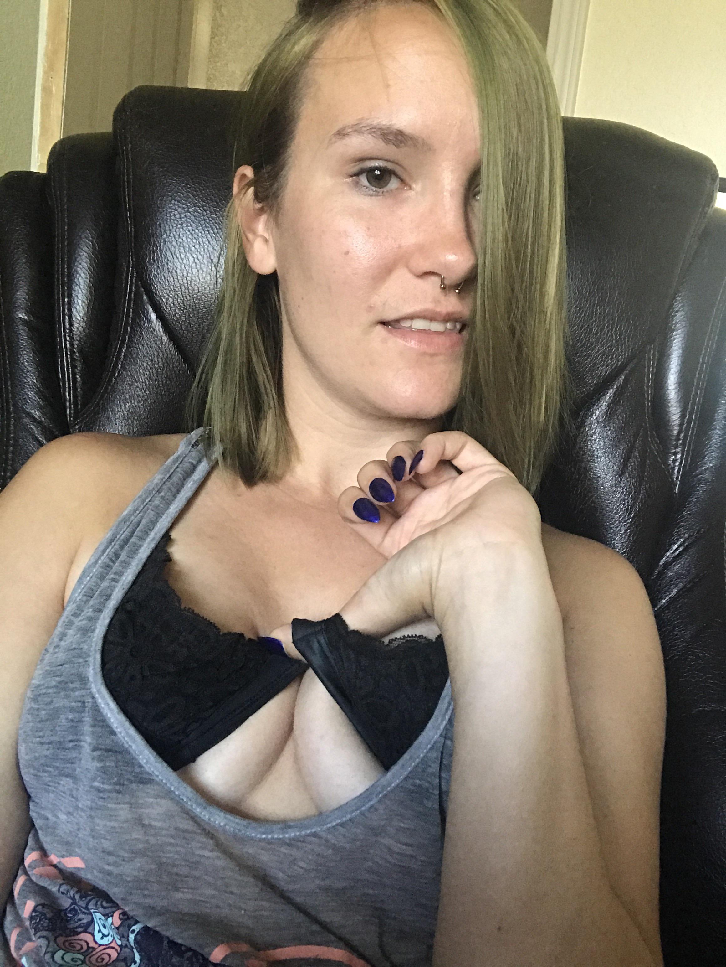 They said it couldn’t be done, but underboob AND downblouse! | Scrolller