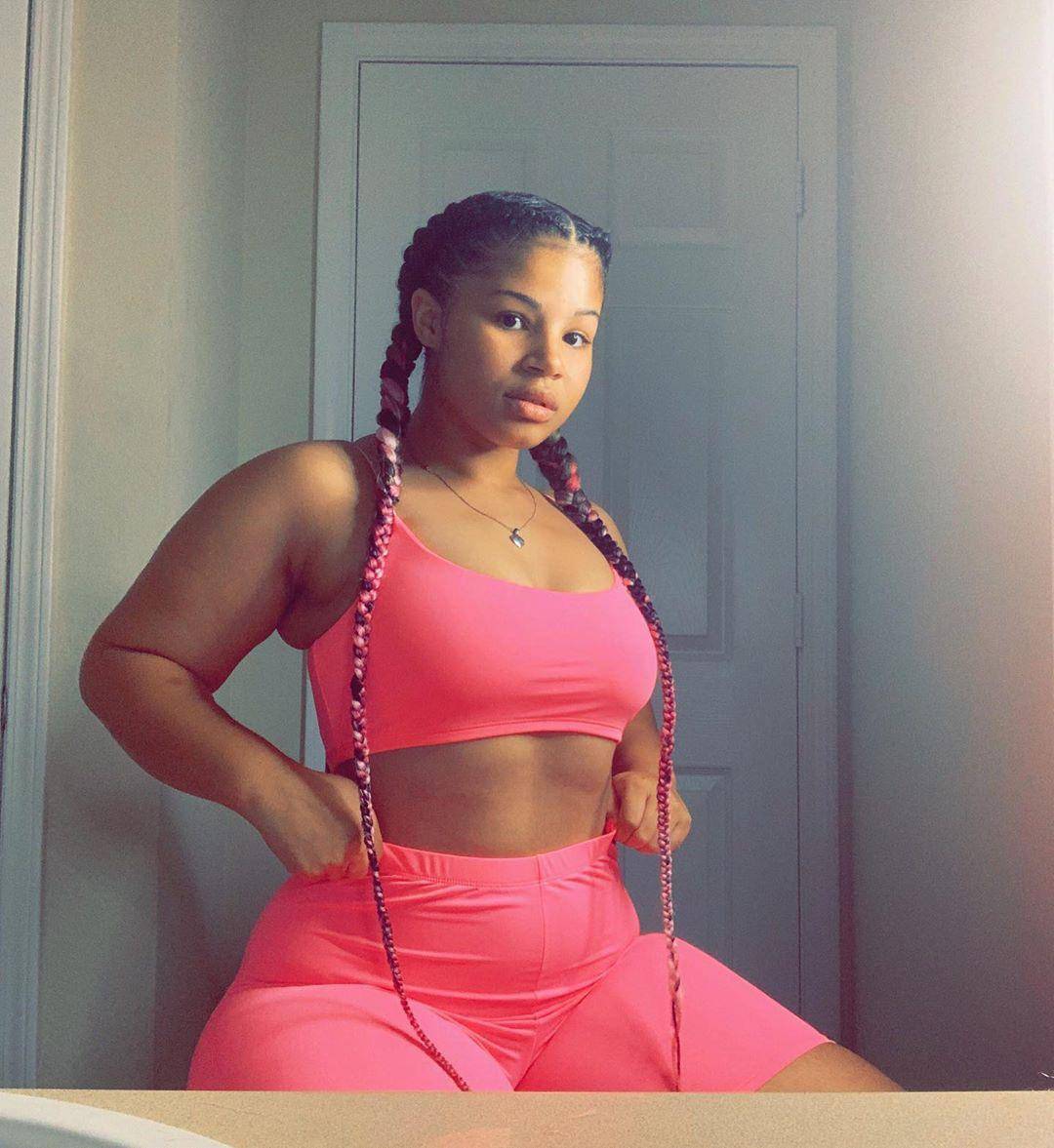 Thicc 😍 | Scrolller