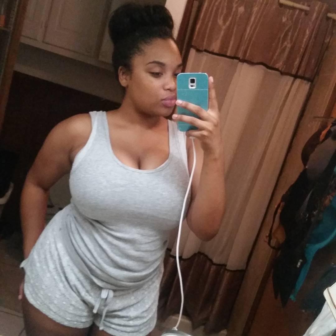 Thicc mama | Scrolller