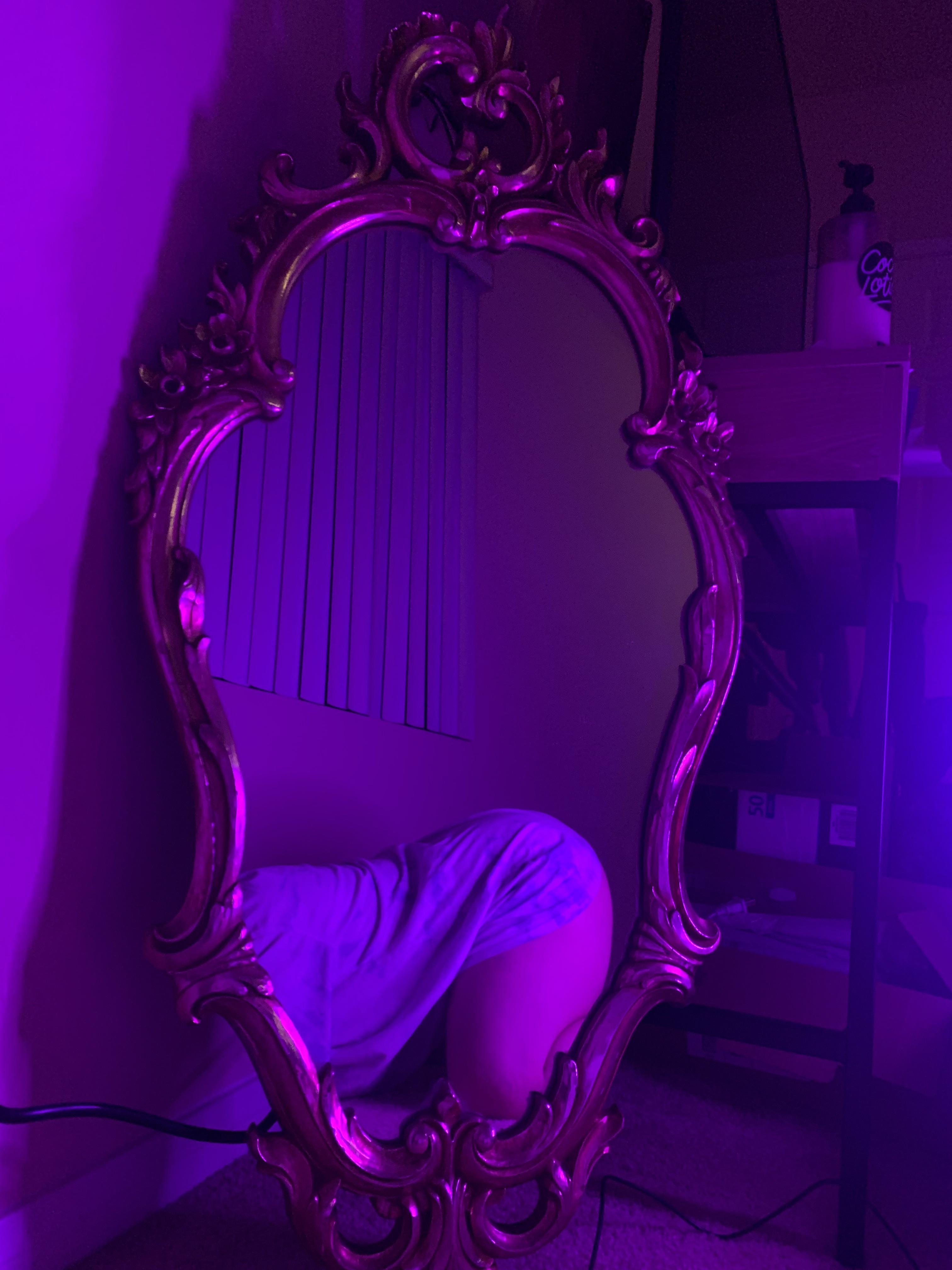 Thicc Thighs Get The Guys Right ๐ Scrolller
