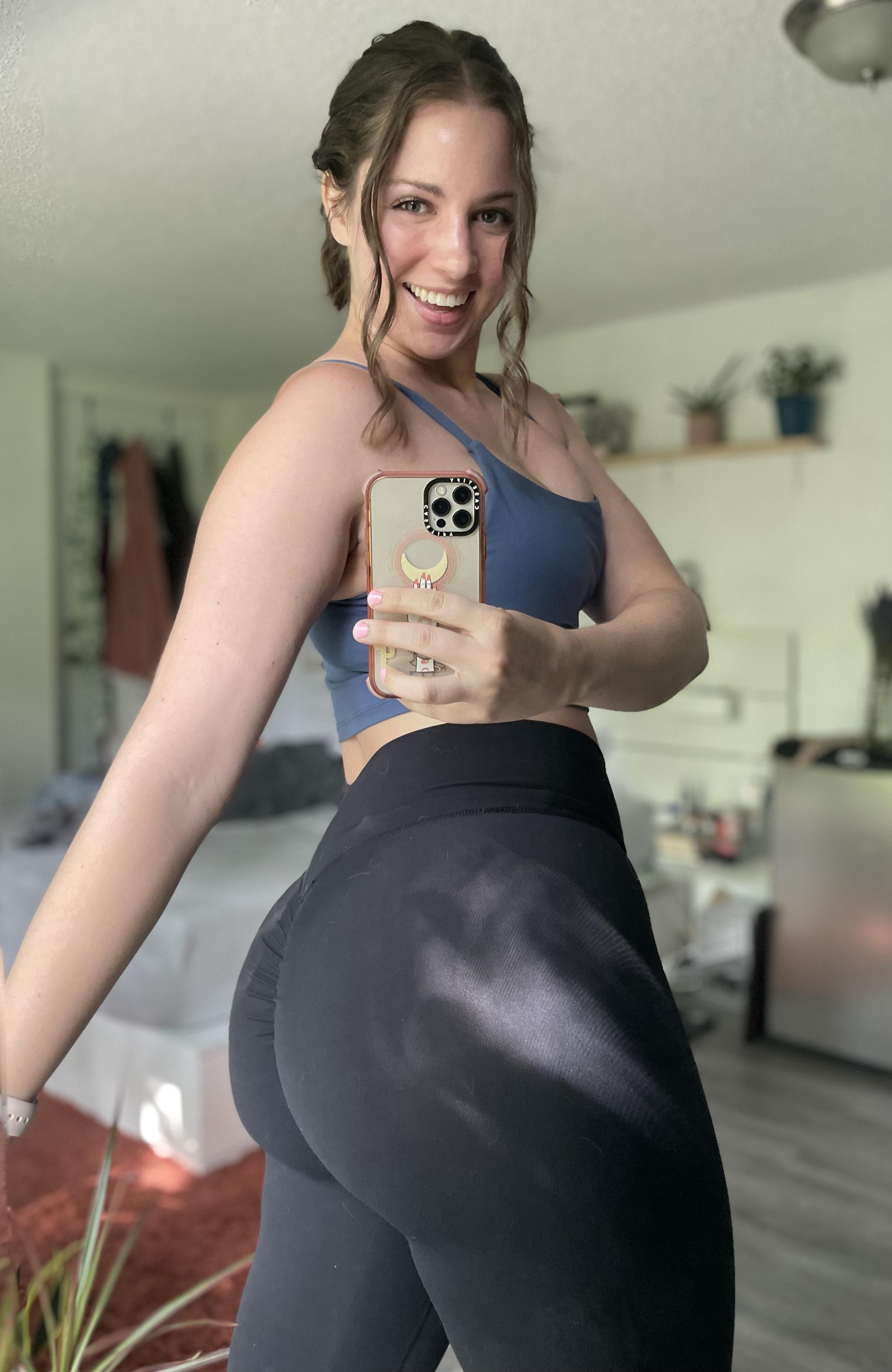 Thick and getting thicker. | Scrolller