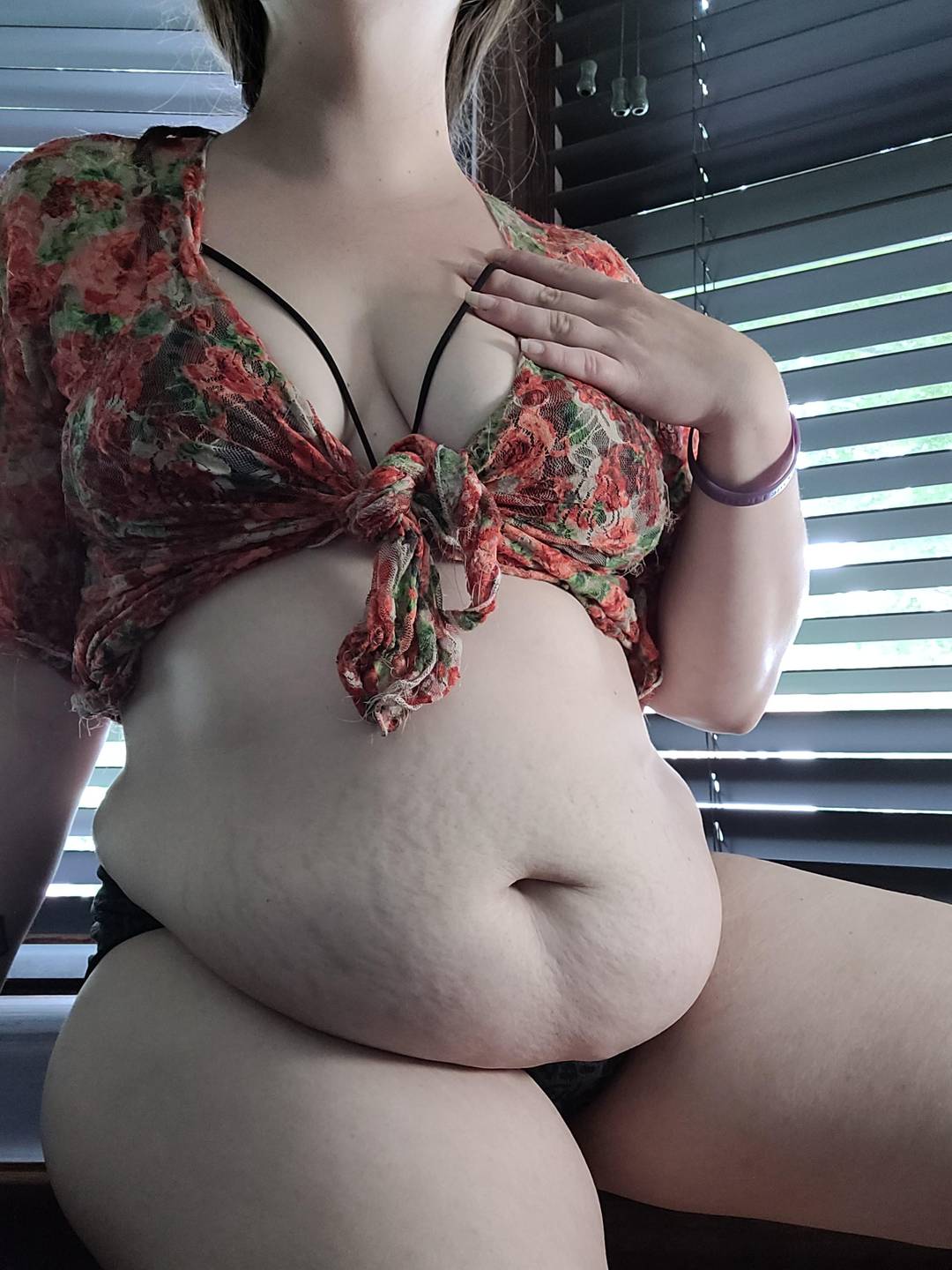 Thick here Thick there just thickness everywhere | Scrolller