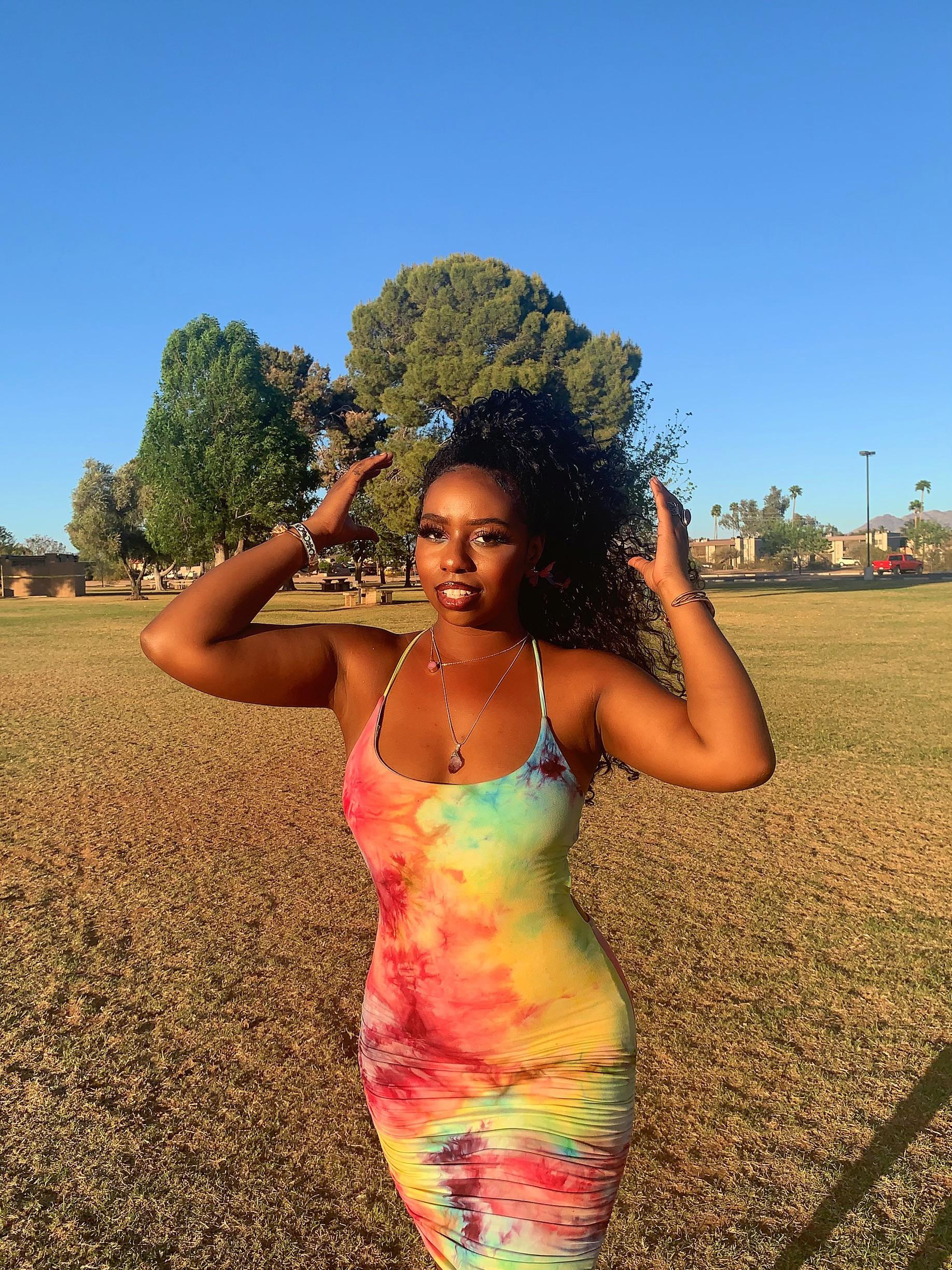 Thick queen 👑 | Scrolller