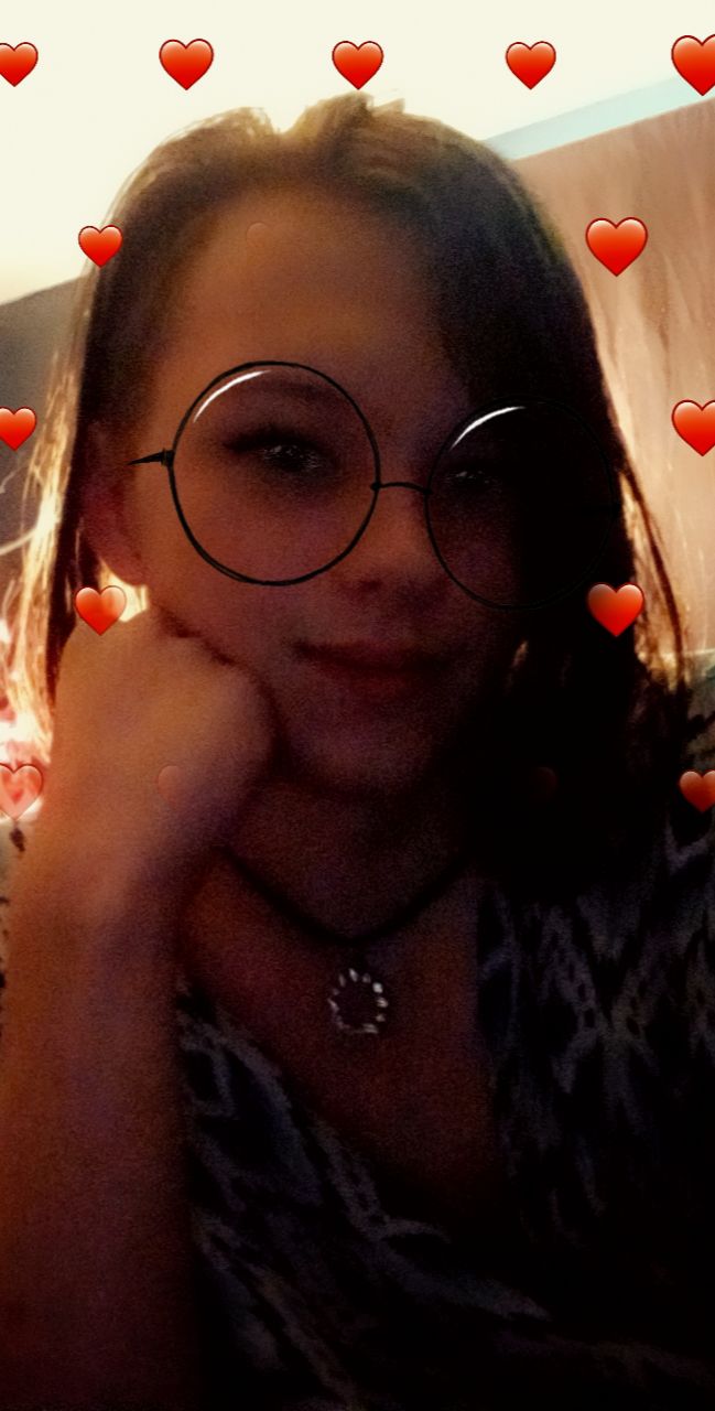 This filter is soooo cute 🥰🥰🥰 | Scrolller