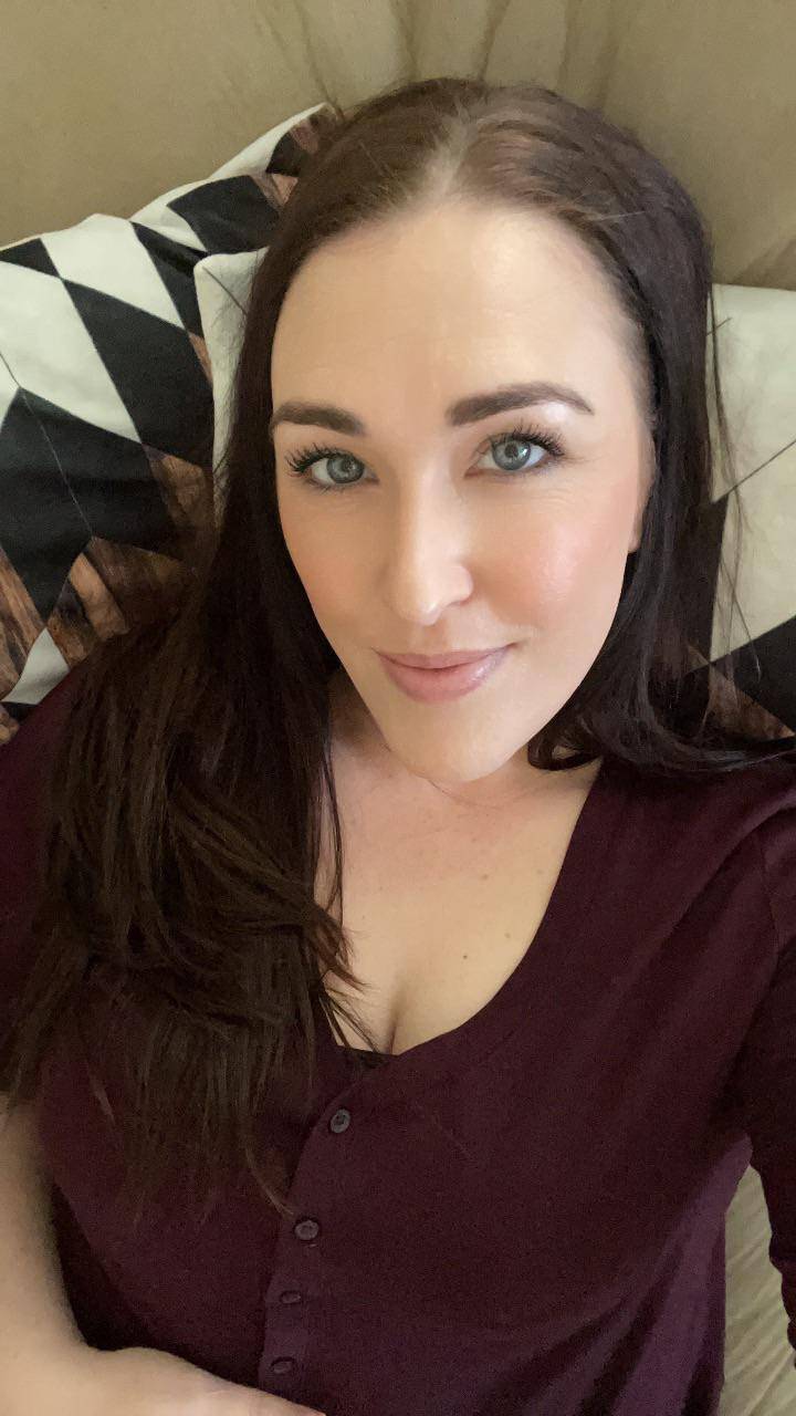 This is becoming a regular Sunday selfie spot… | Scrolller