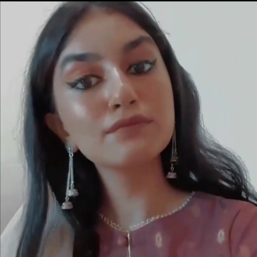 This Mslut Needs Her Face Covered In Cum Dm For Her Nudes Or Insta