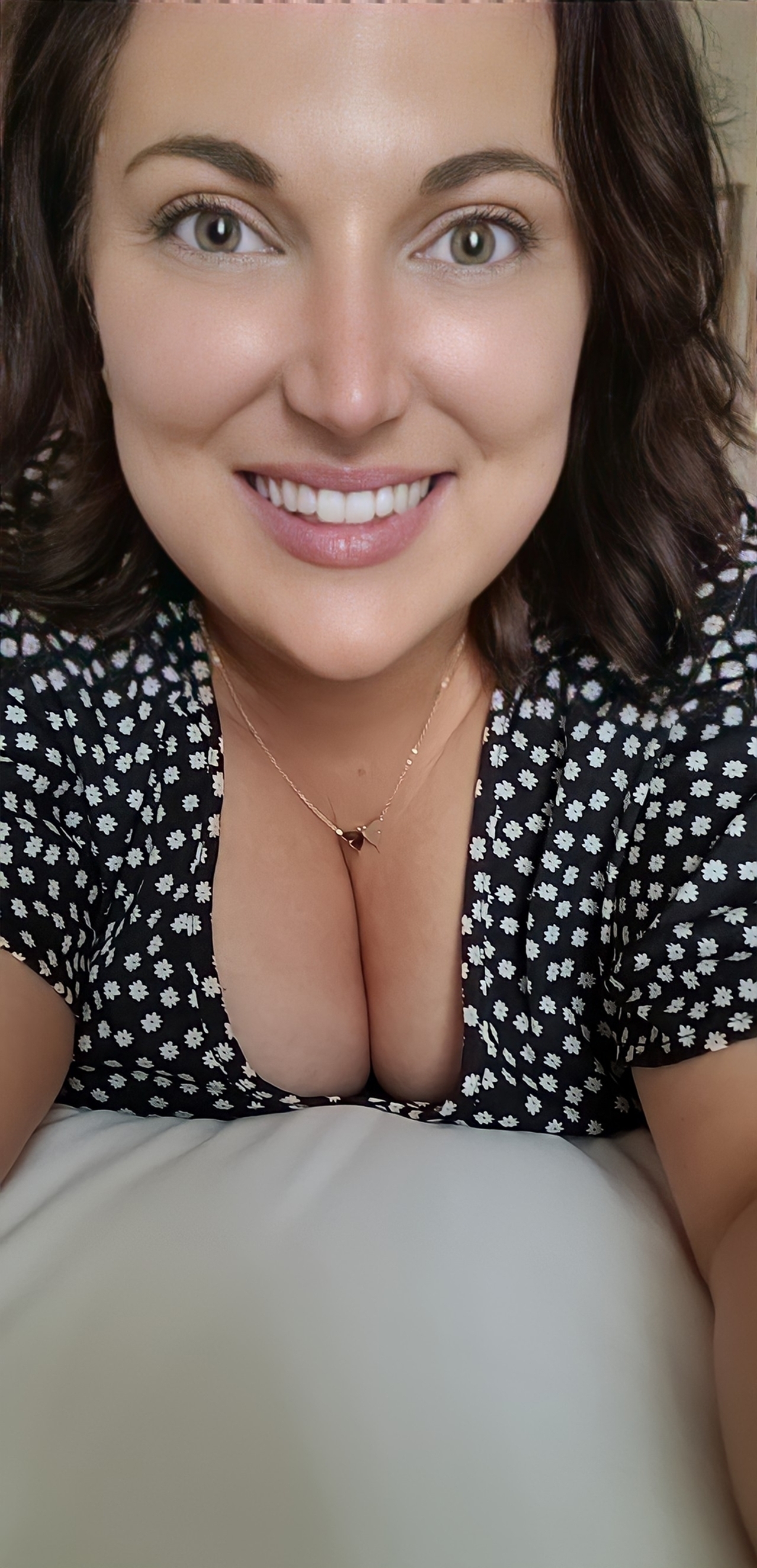 This smile didn't vary 😉 (28F) | Scrolller