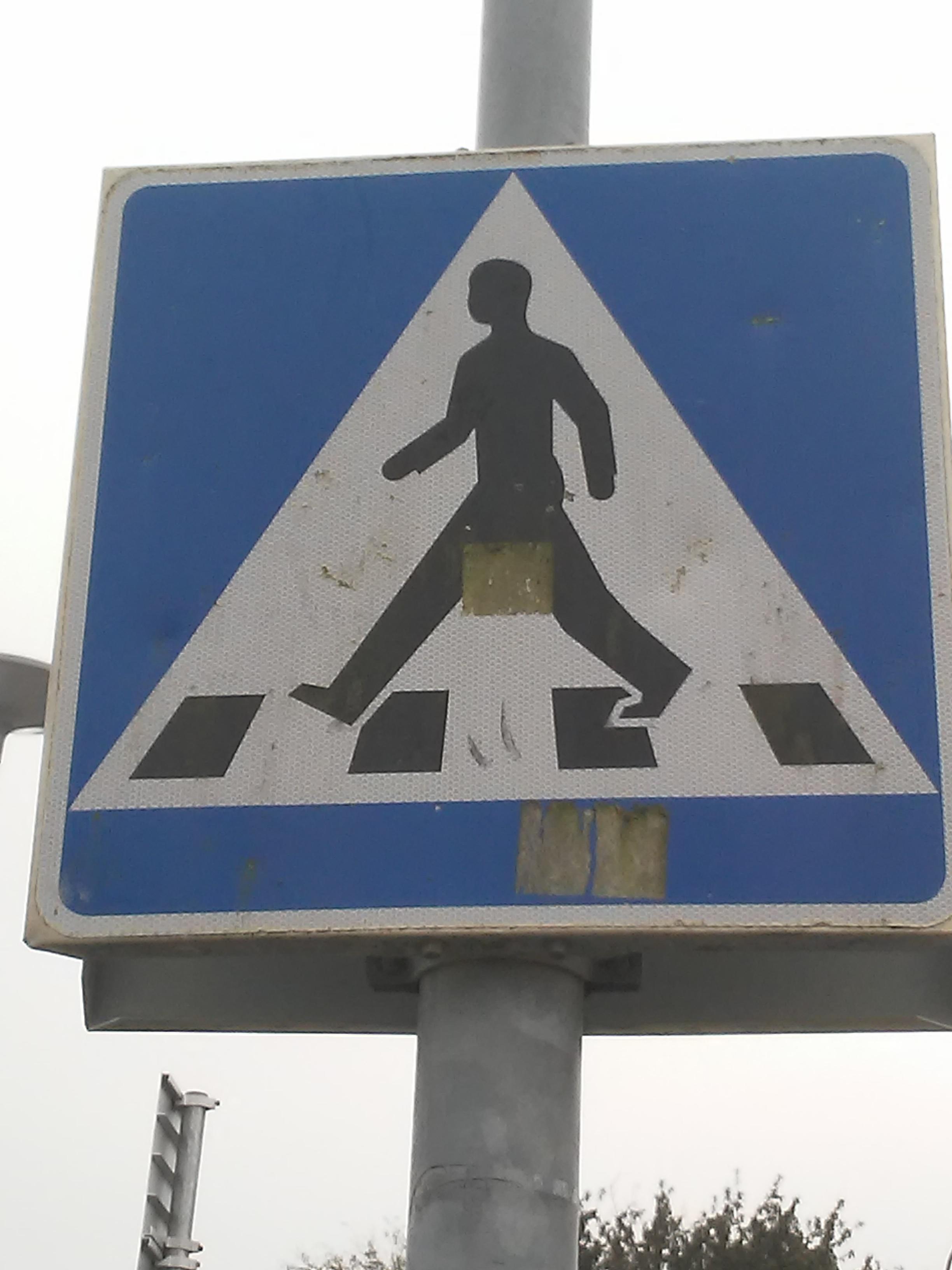 This Vandalized Crosswalk Sign | Scrolller