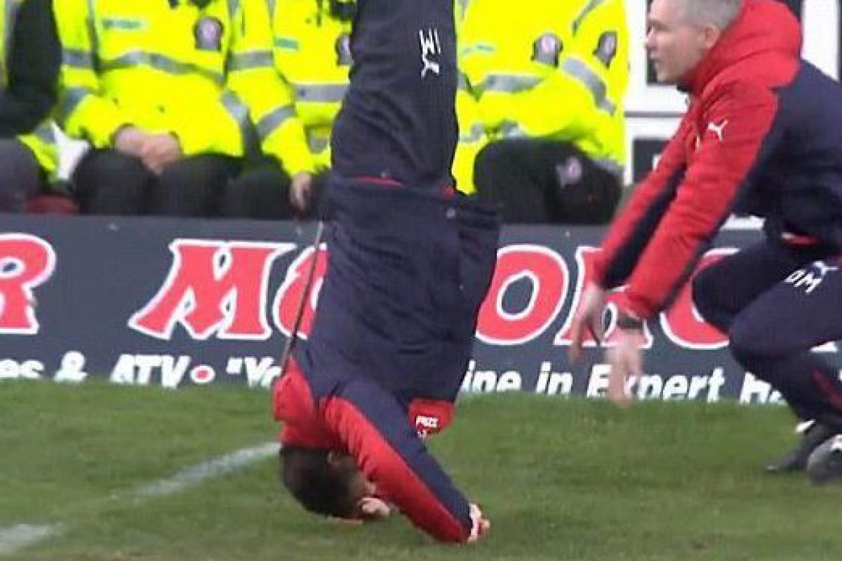 This week marks 4 years since the Murty Headstand | Scrolller