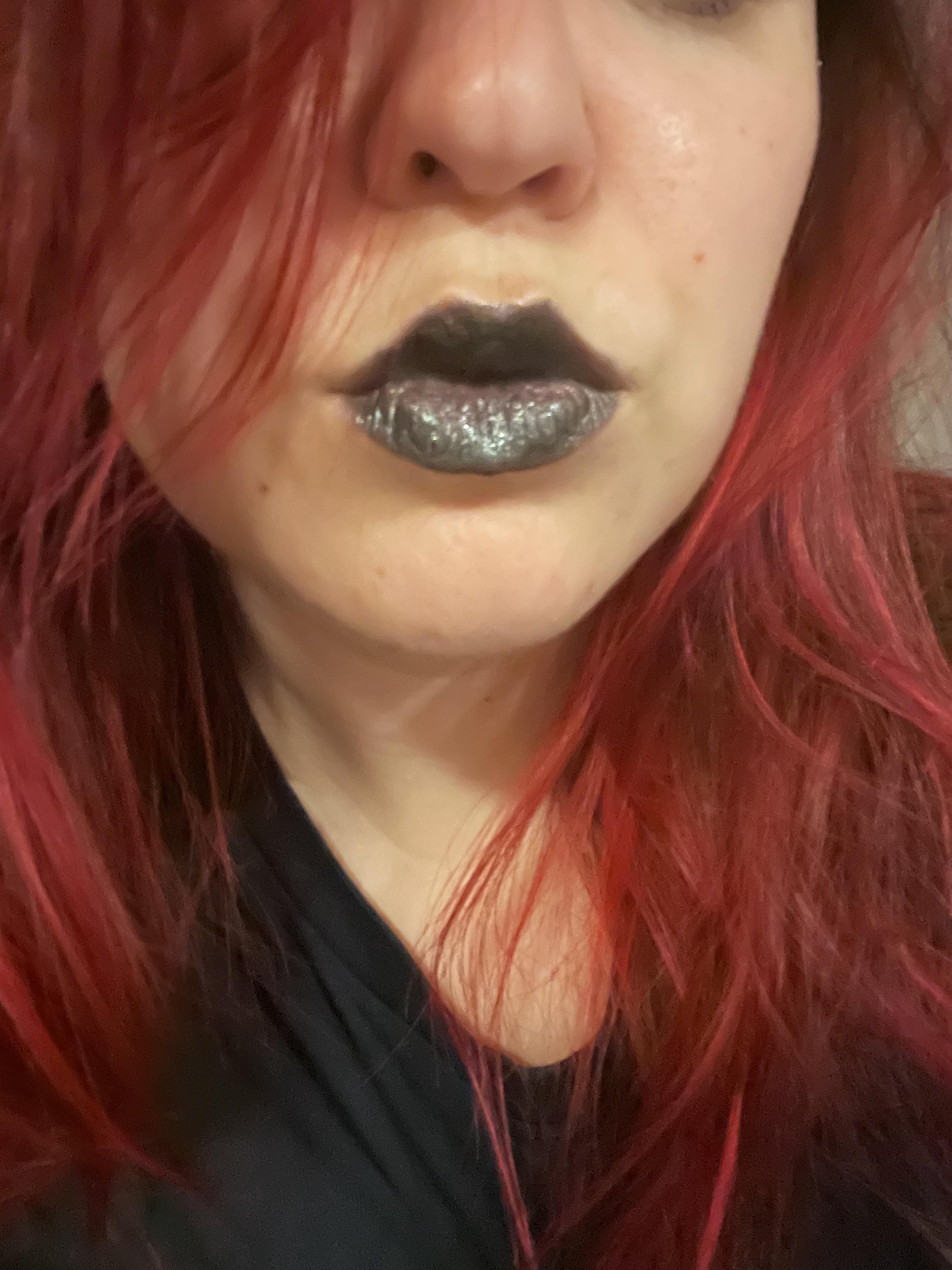 This would look great all over your neck 💋💋 | Scrolller