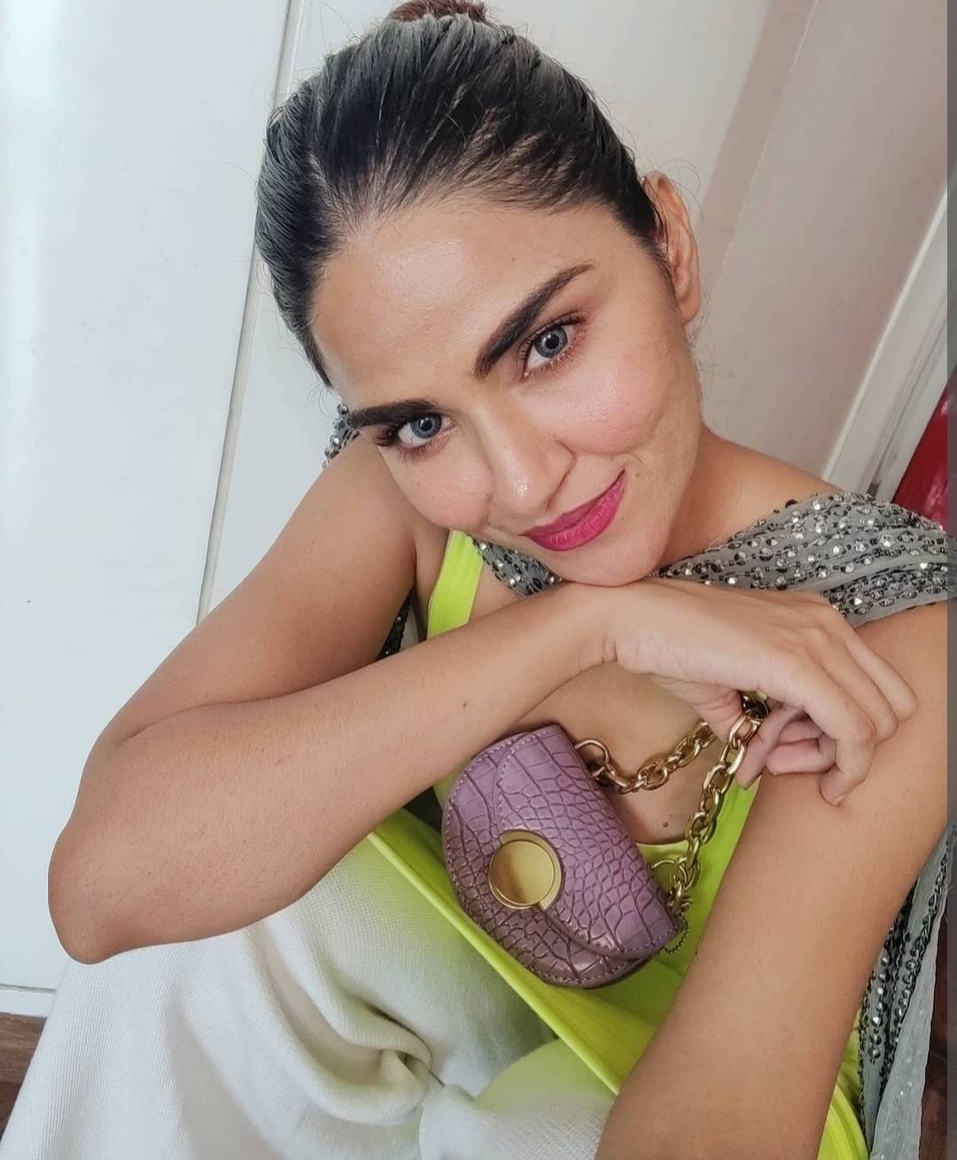 Those eyes look deep into your soul 🤤. | Scrolller