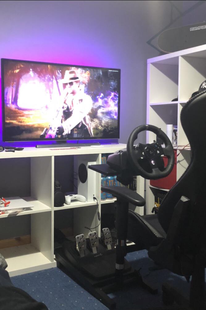 Thoughts on setup ? | Scrolller