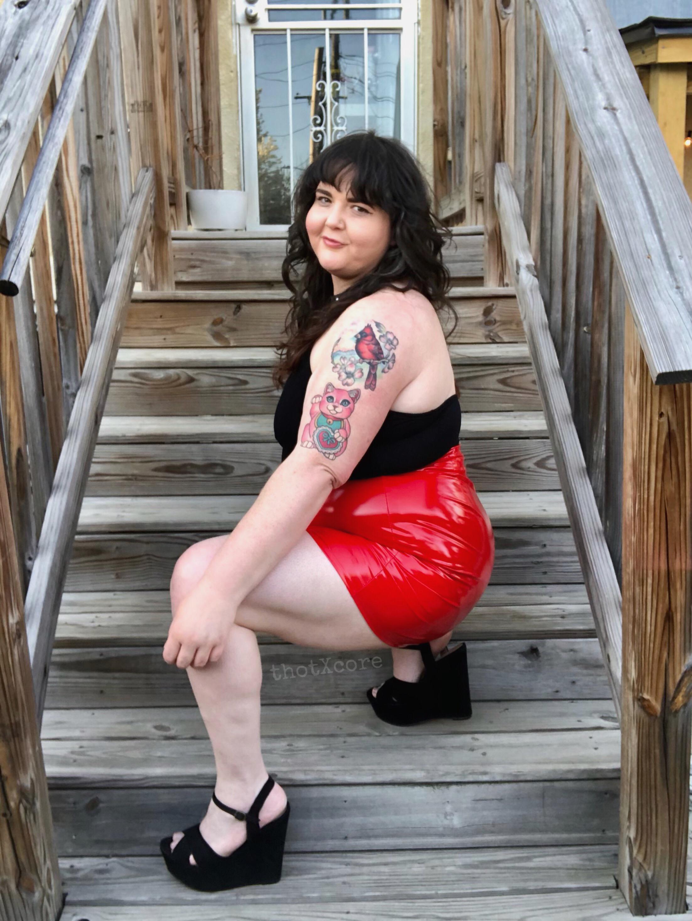 🔥 throw it like a stripper 🔥 | Scrolller