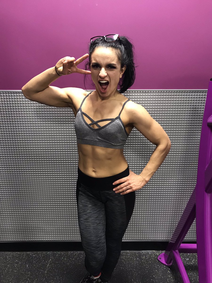 Thunder Rosa | Scrolller