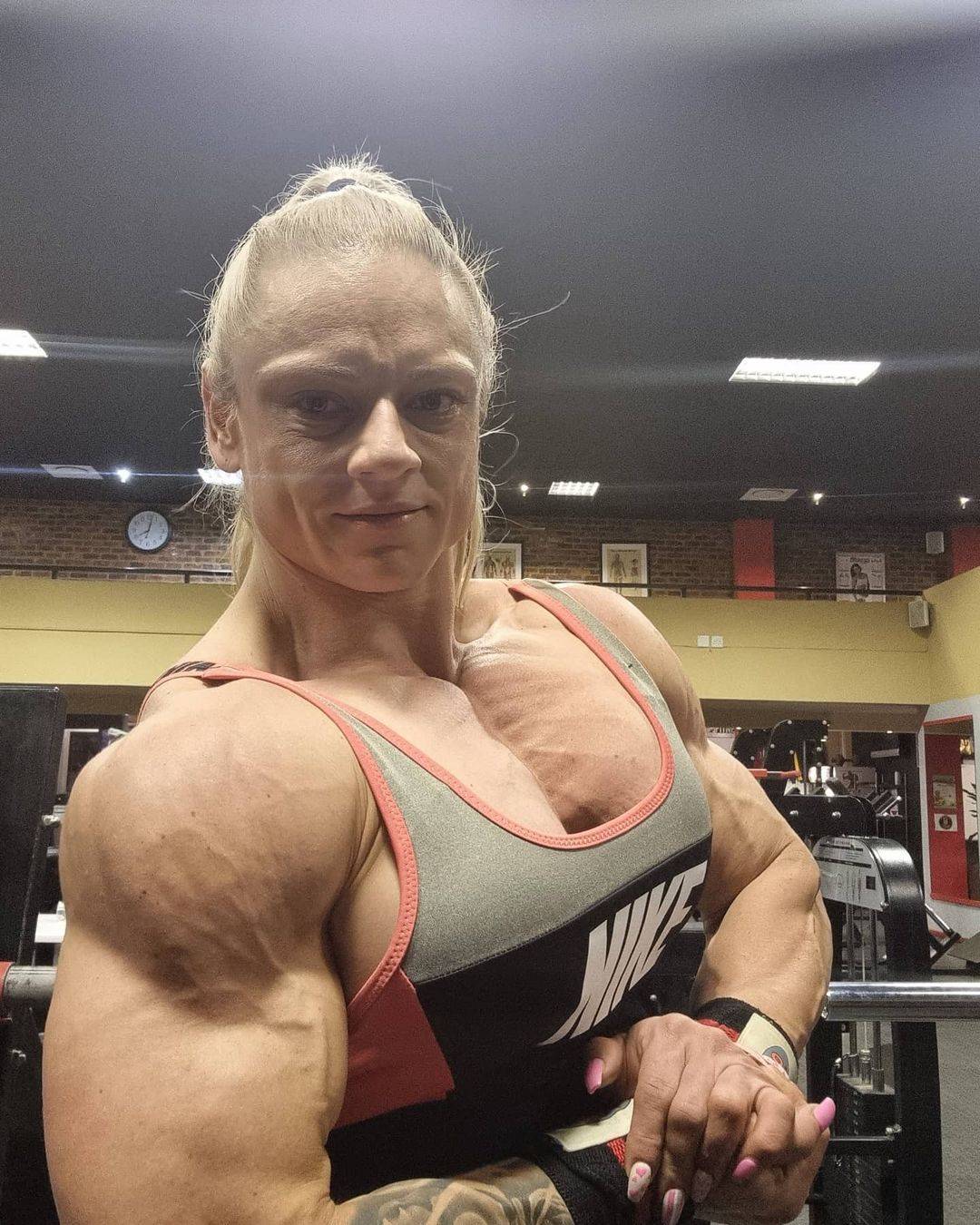 Tiana Holtzhausen | Scrolller