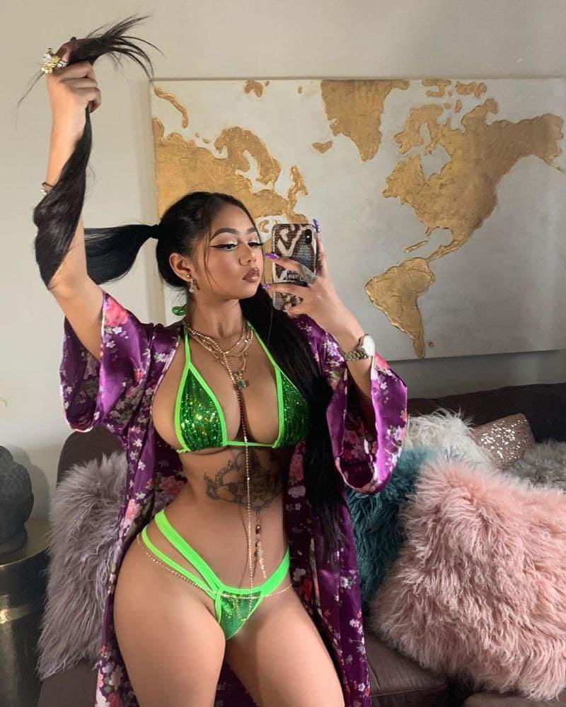 Tianaa Lynn 👅 (Pack Link In Comments)👇 | Scrolller