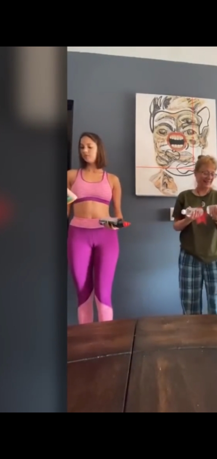 Tiene zoom | Scrolller