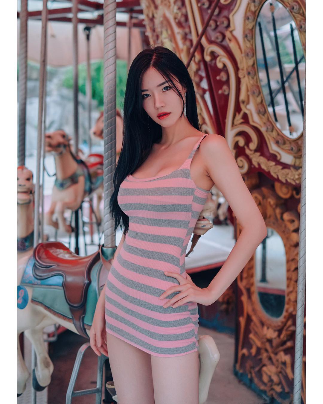 Tight and stripey | Scrolller