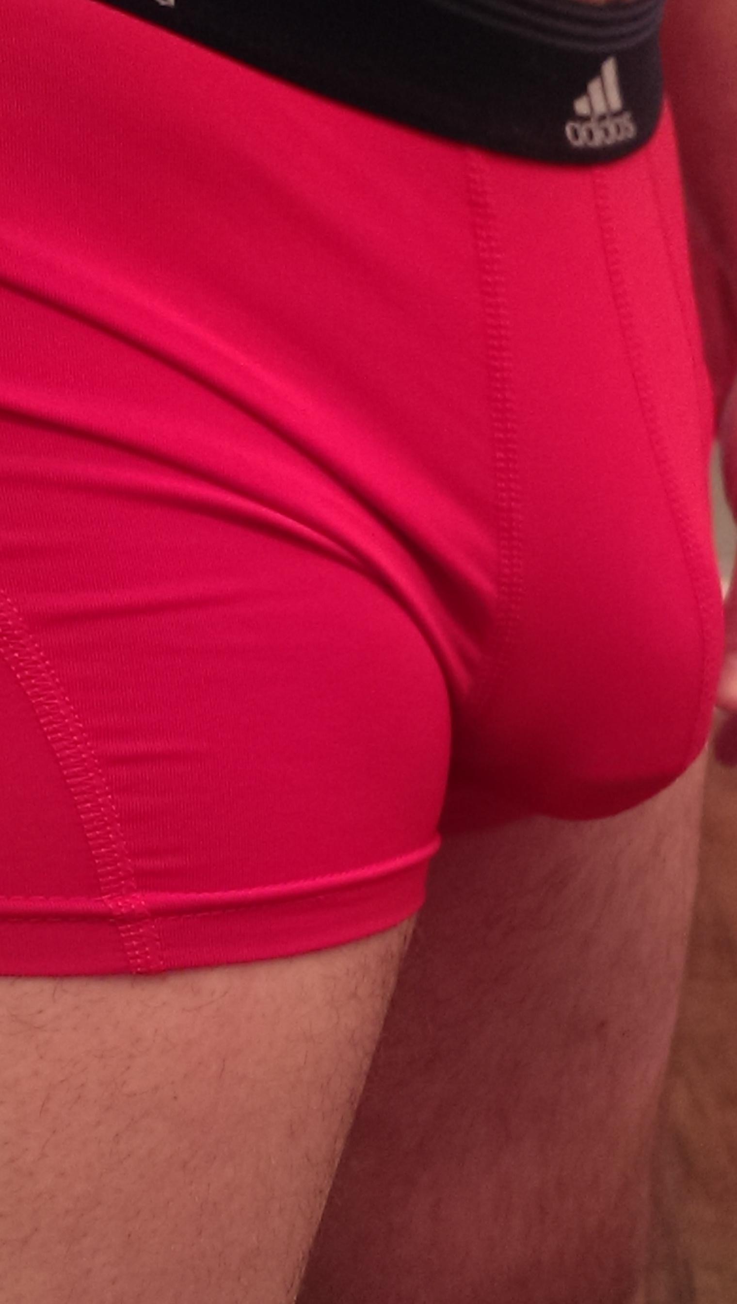 Tight red | Scrolller