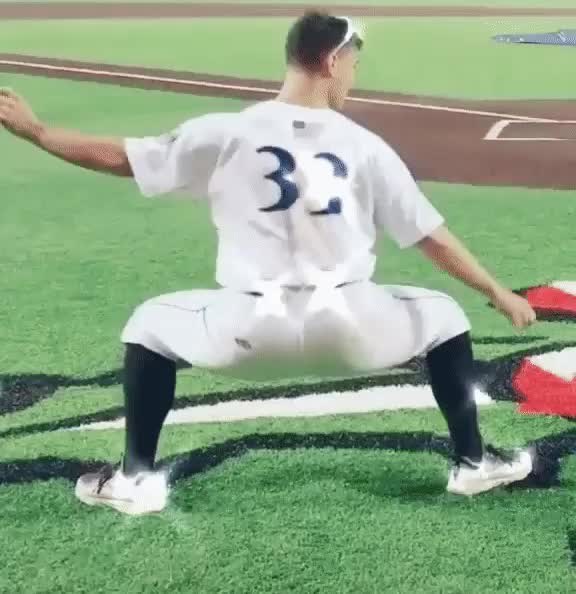 TikTok Baseball Twerk | Scrolller