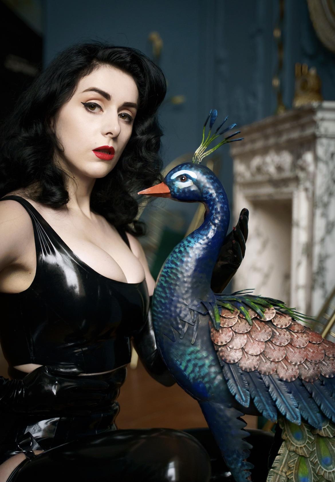 Black latex is perfect anytime | Scrolller