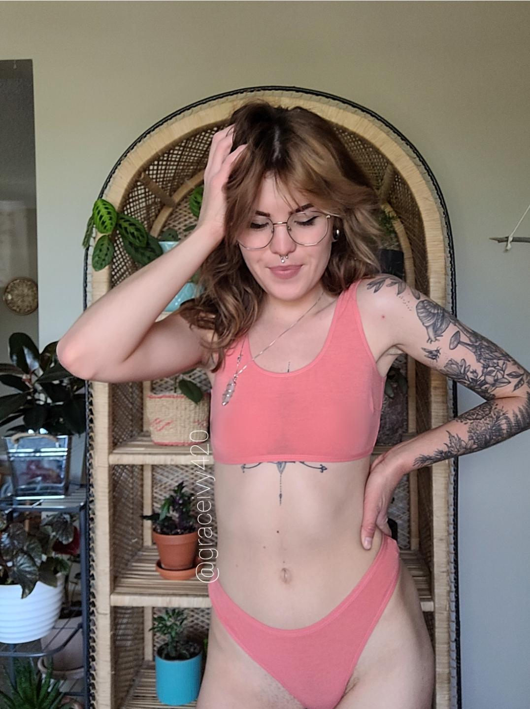 Timer selfie | Scrolller