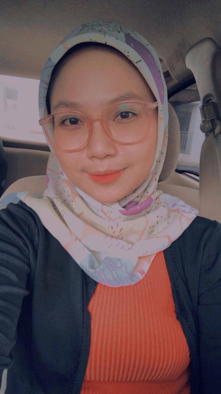 To see, or not to see. That is the question. | Scrolller