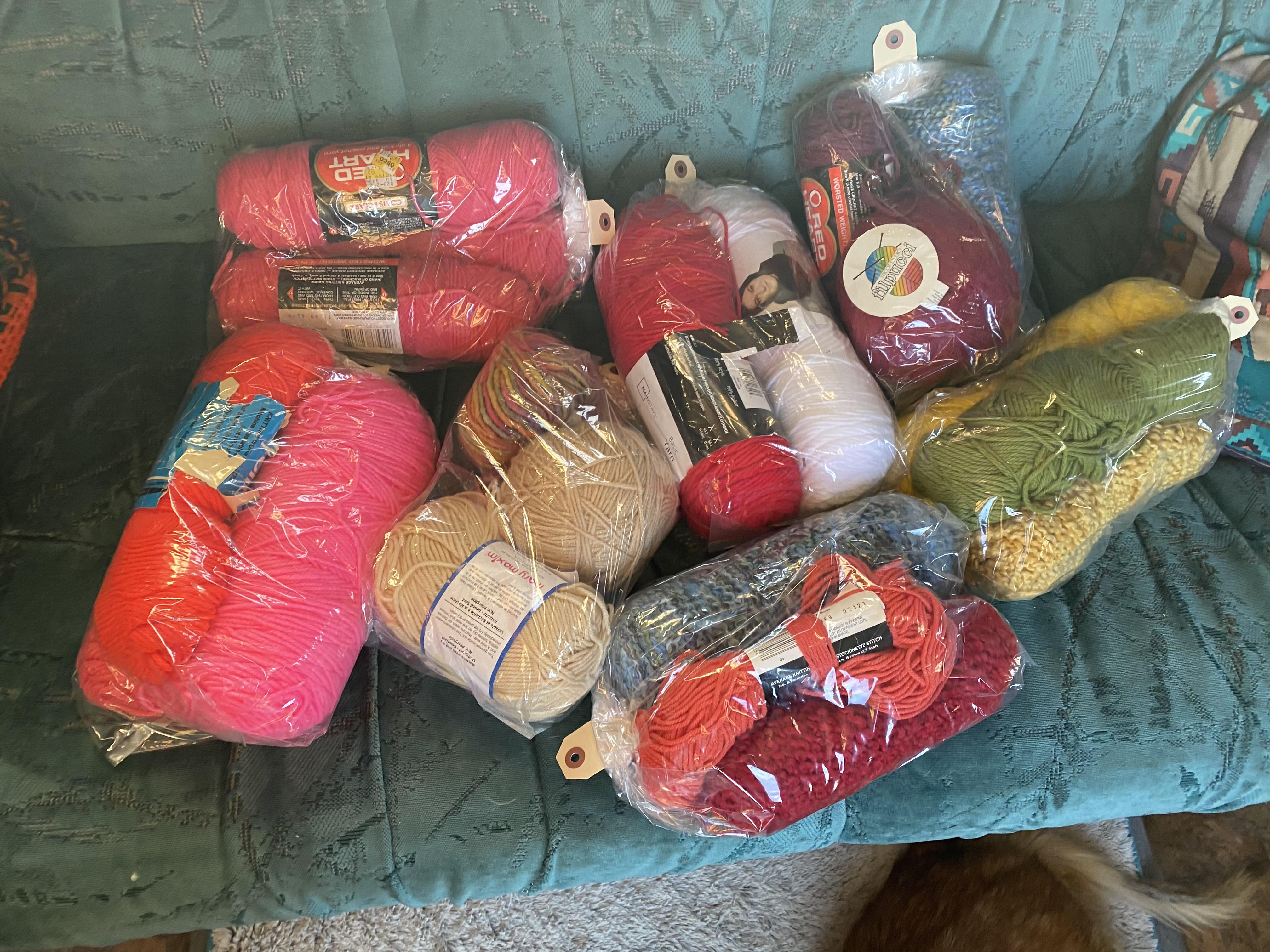Today's yarn haul from Goodwill 😍 I love getting yarn!! | Scrolller