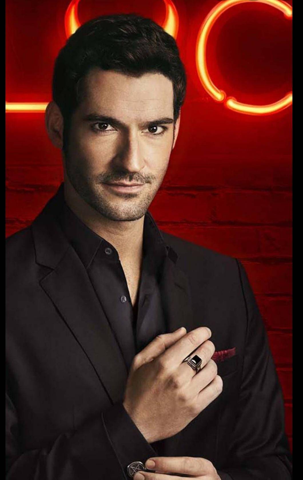 Tom Ellis. He looks so good in a suit😍 Are you excited for season 6 of Lucifer? | Scrolller