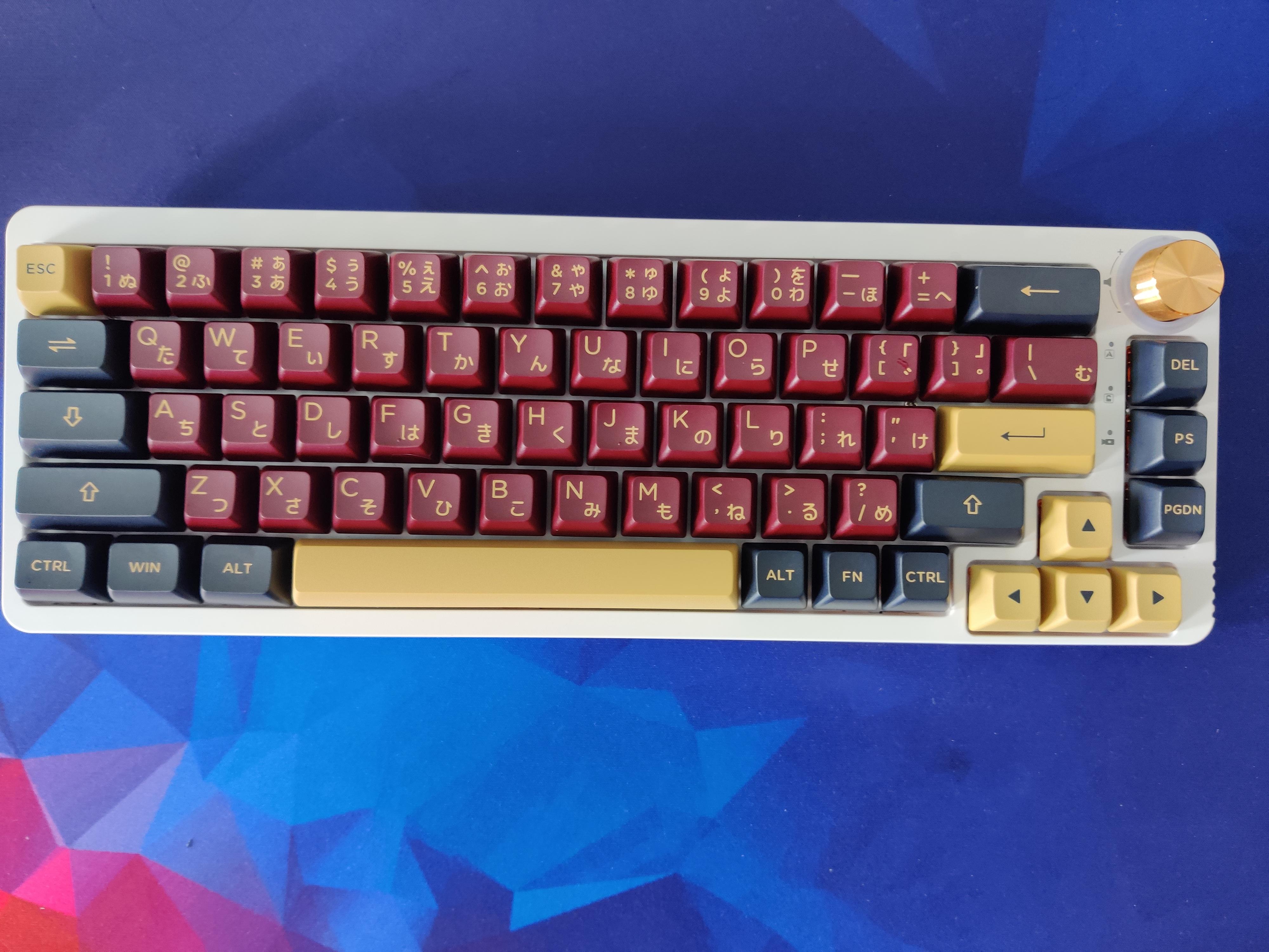 Tom680 with Akko Samurai keycaps | Scrolller