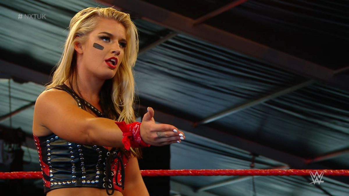 Toni Storm Is So Very Beautiful | Scrolller