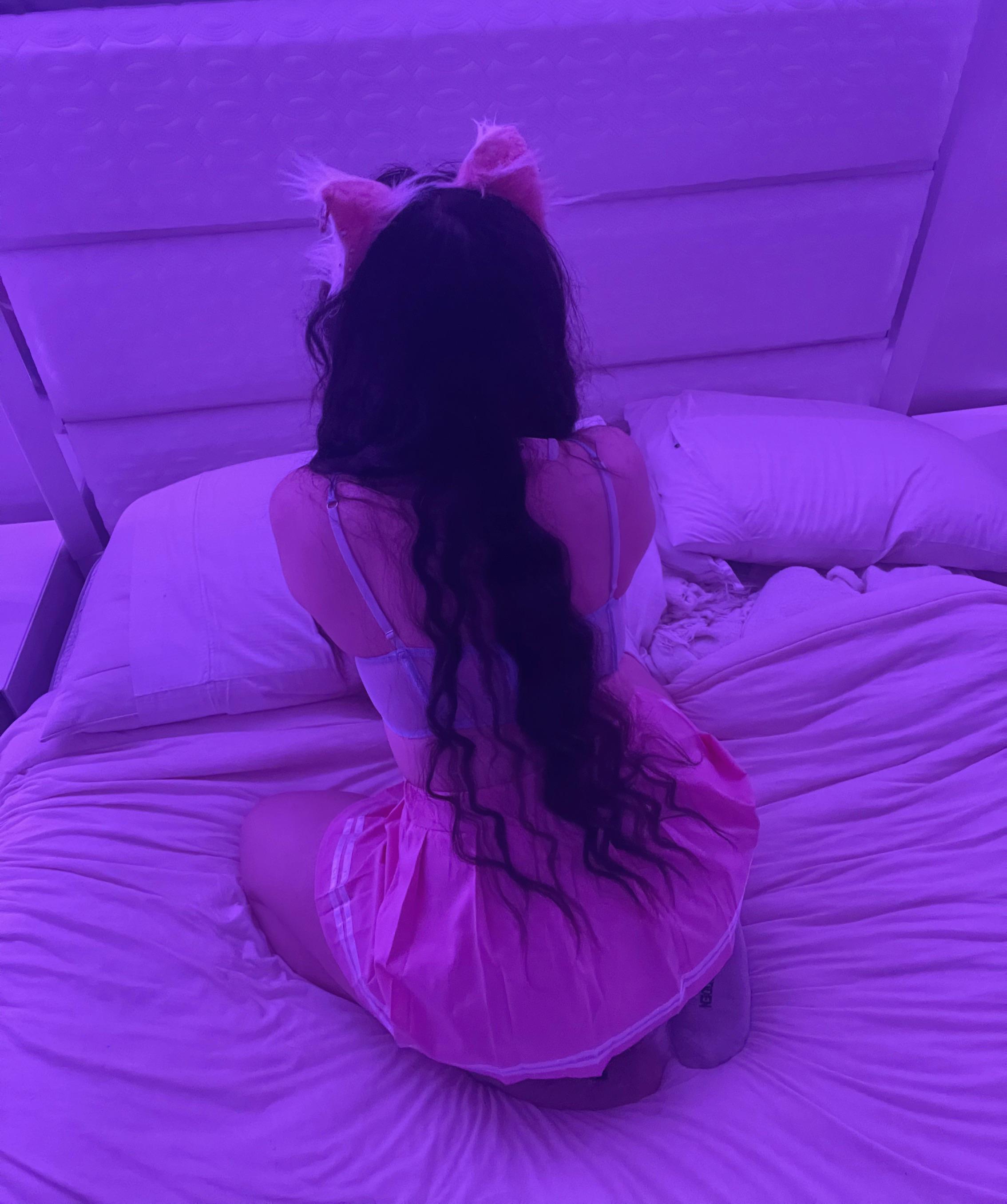 Your bratty lil kitten | Scrolller