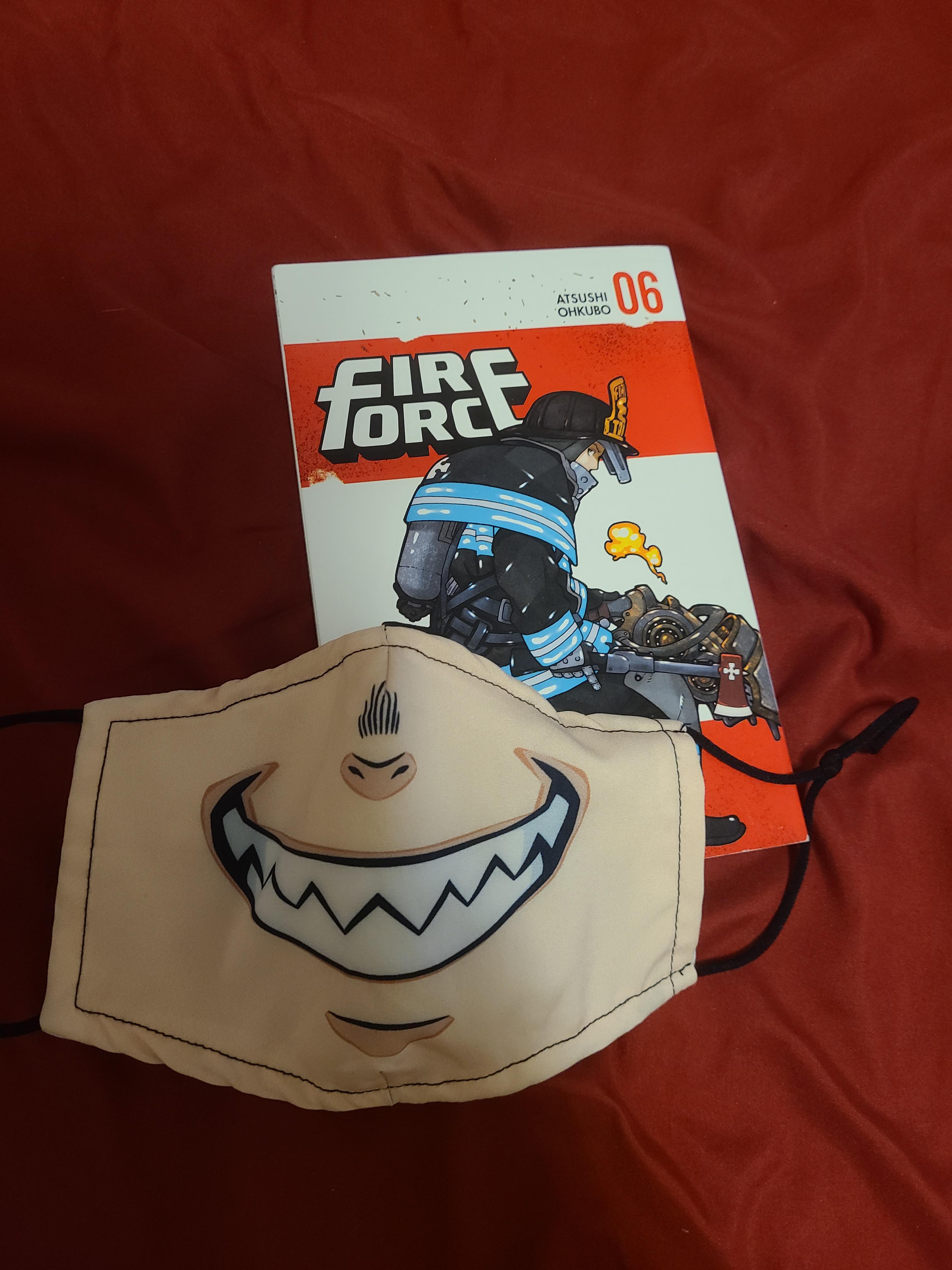 Toothy smile | Scrolller